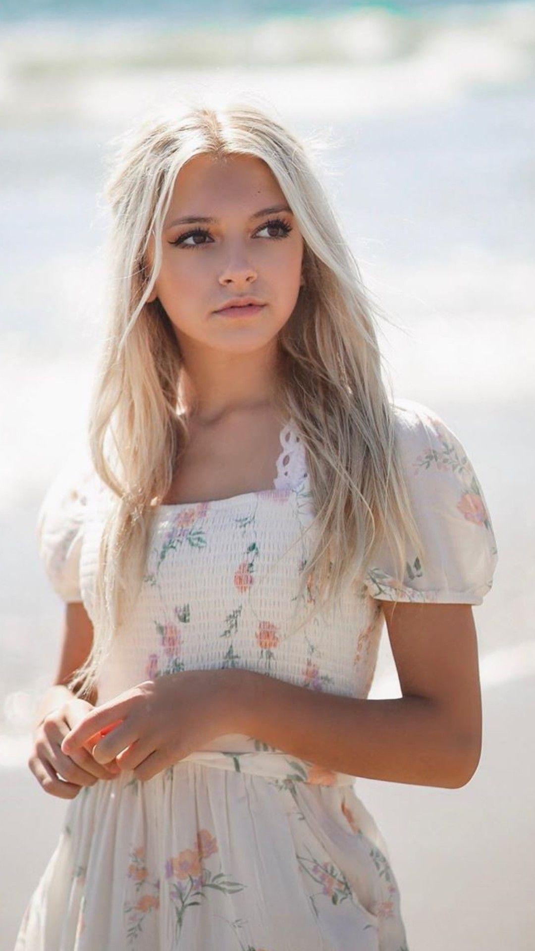 Coco Quinn Hawaii
