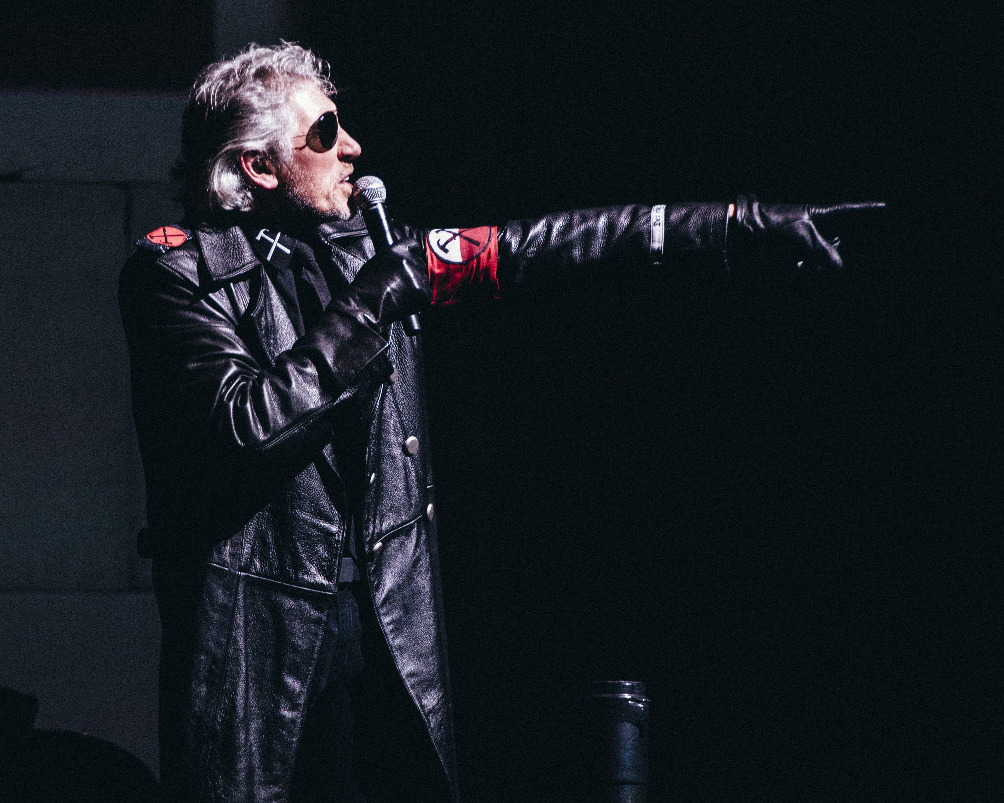 Roger Waters Wallpapers - Top Free Roger Waters Backgrounds ...