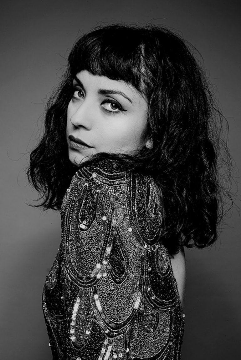 Mon Laferte Wallpapers - Top Free Mon Laferte Backgrounds - WallpaperAccess