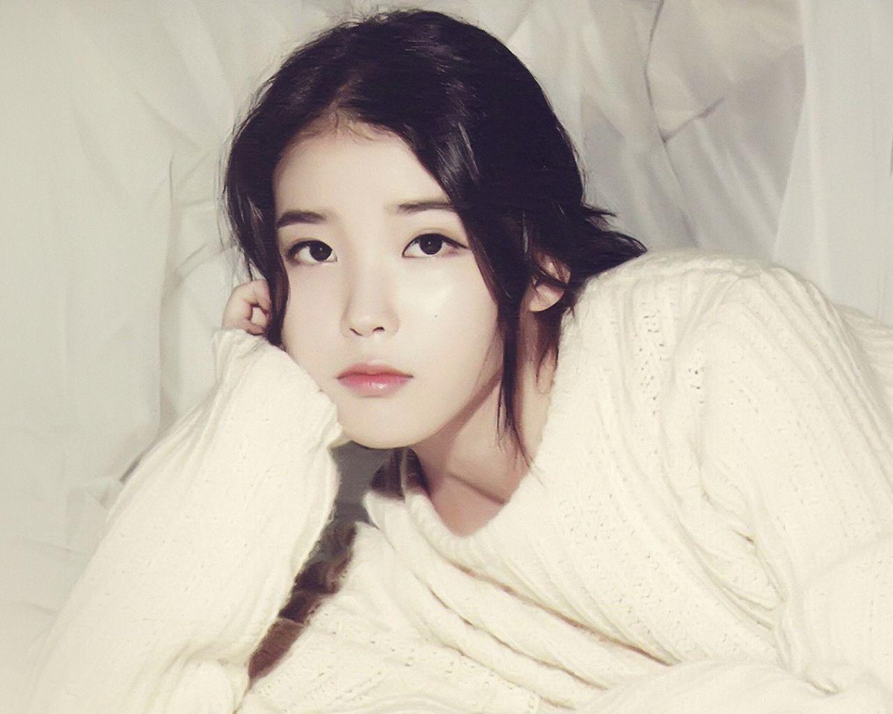 IU Laptop Wallpapers - Top Free IU Laptop Backgrounds - WallpaperAccess