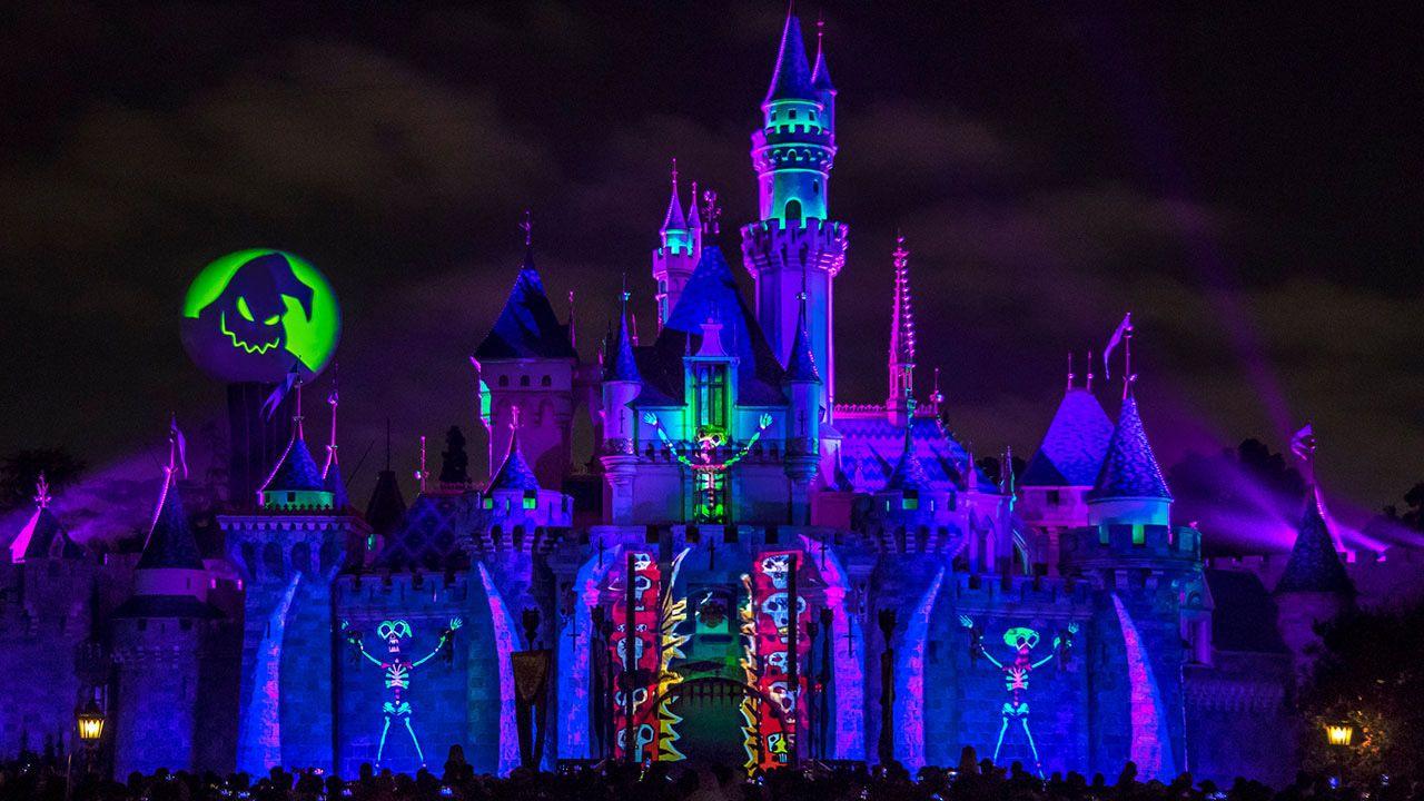 Halloween Castle Wallpapers - Top Free Halloween Castle Backgrounds ...