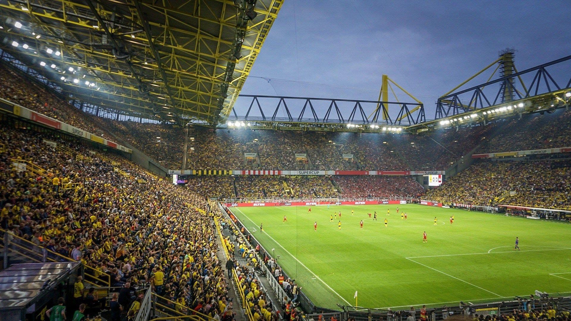 Signal Iduna Park Wallpapers - Top Free Signal Iduna Park Backgrounds ...