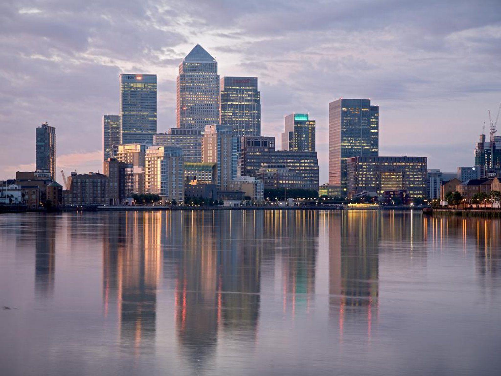 Canary Wharf Wallpapers - Top Free Canary Wharf Backgrounds ...