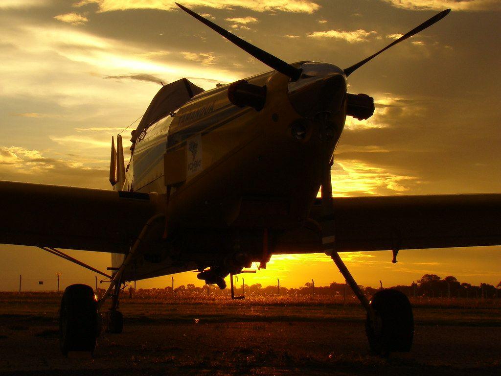 Air Tractor Wallpapers - Top Free Air Tractor Backgrounds - WallpaperAccess
