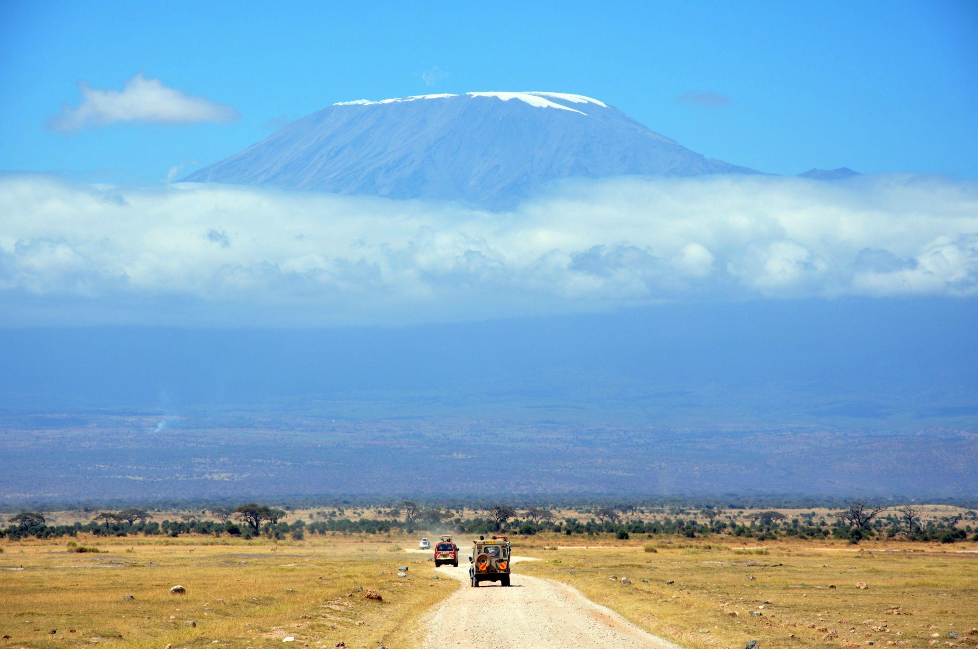 Mount Kenya Wallpapers - Top Free Mount Kenya Backgrounds - WallpaperAccess