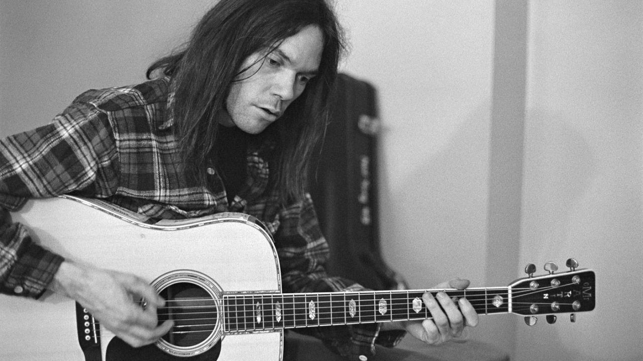 Neil Young Wallpapers - Top Free Neil Young Backgrounds - WallpaperAccess