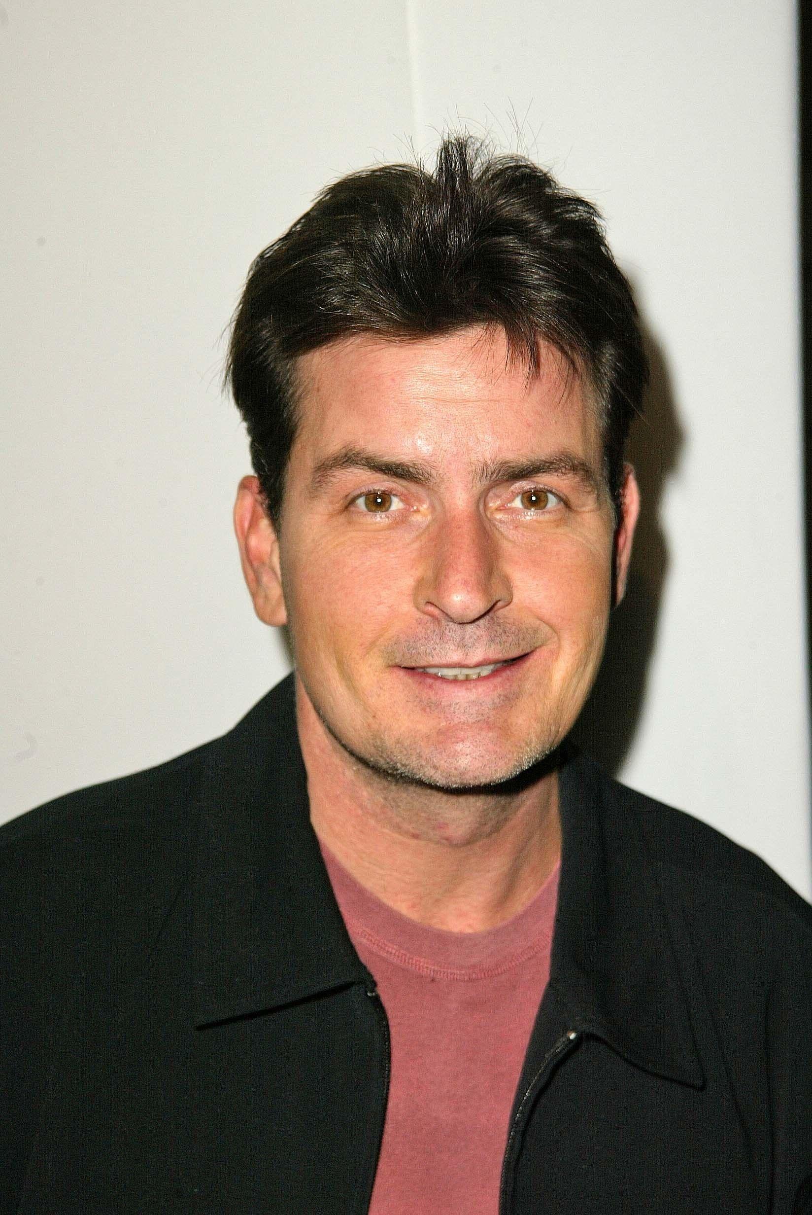 Charlie Sheen Wallpapers - Top Free Charlie Sheen Backgrounds ...