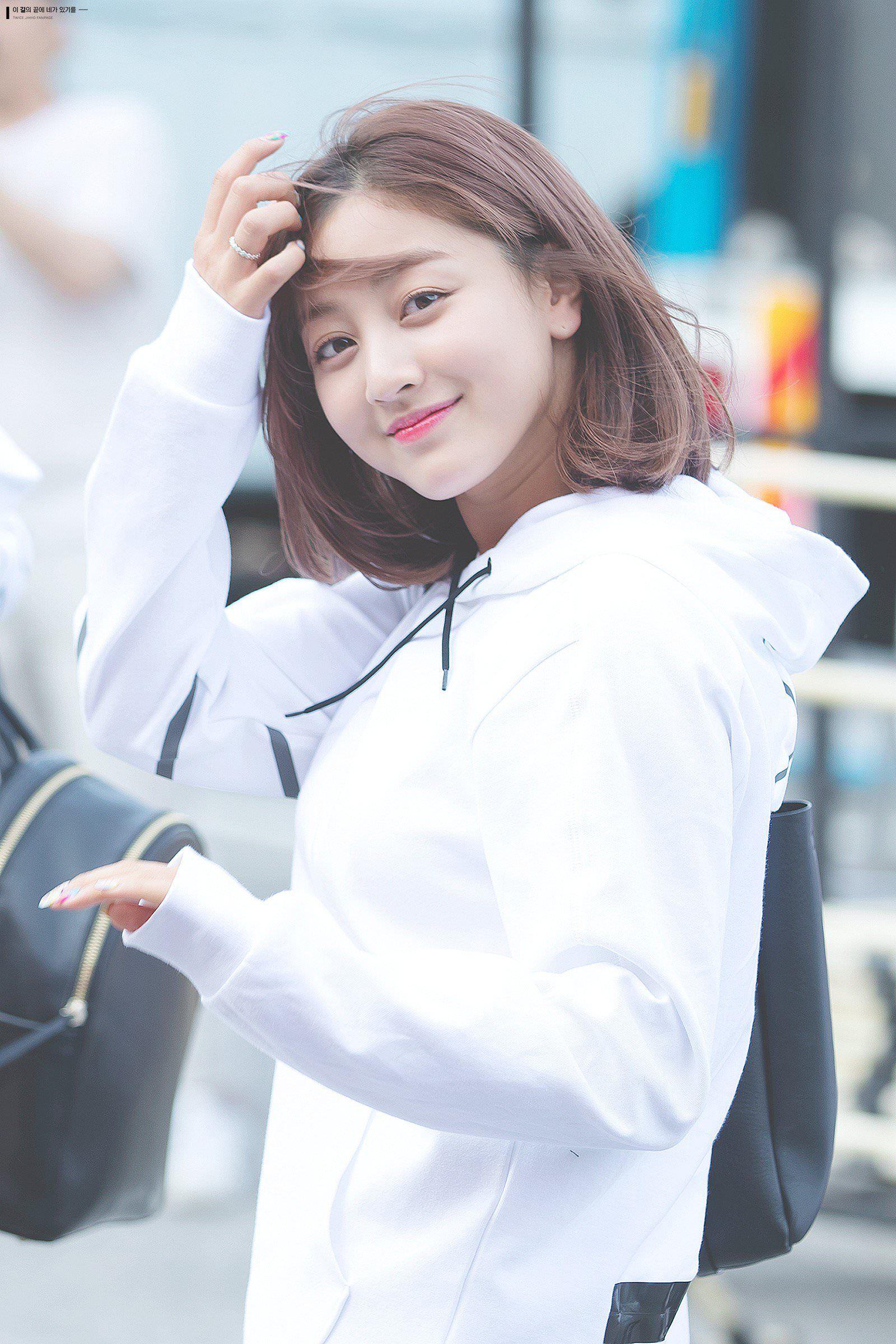 Park Jihyo Wallpapers Top Free Park Jihyo Backgrounds Wallpaperaccess