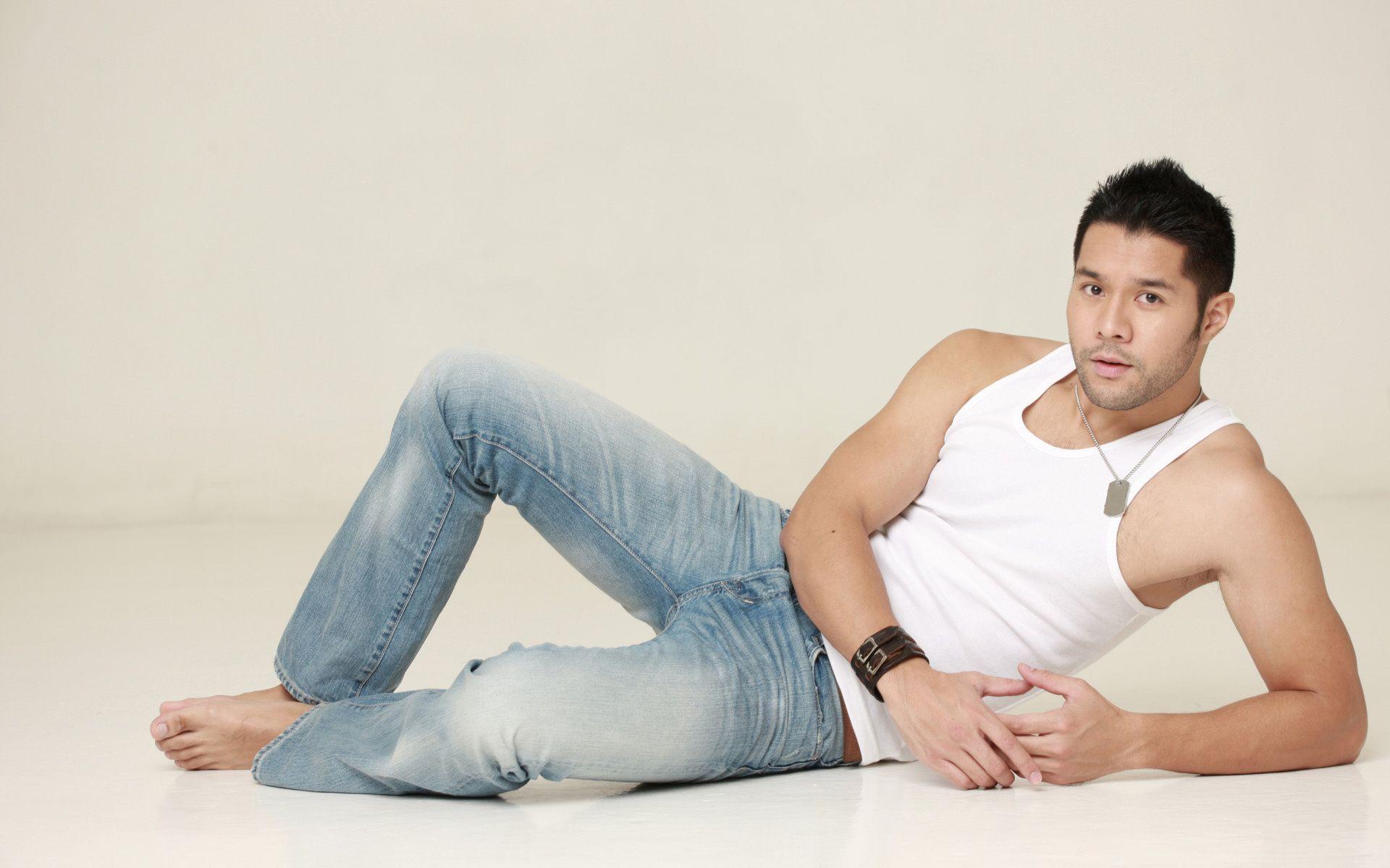 Jeans Model Wallpapers - Top Free Jeans Model Backgrounds - WallpaperAccess