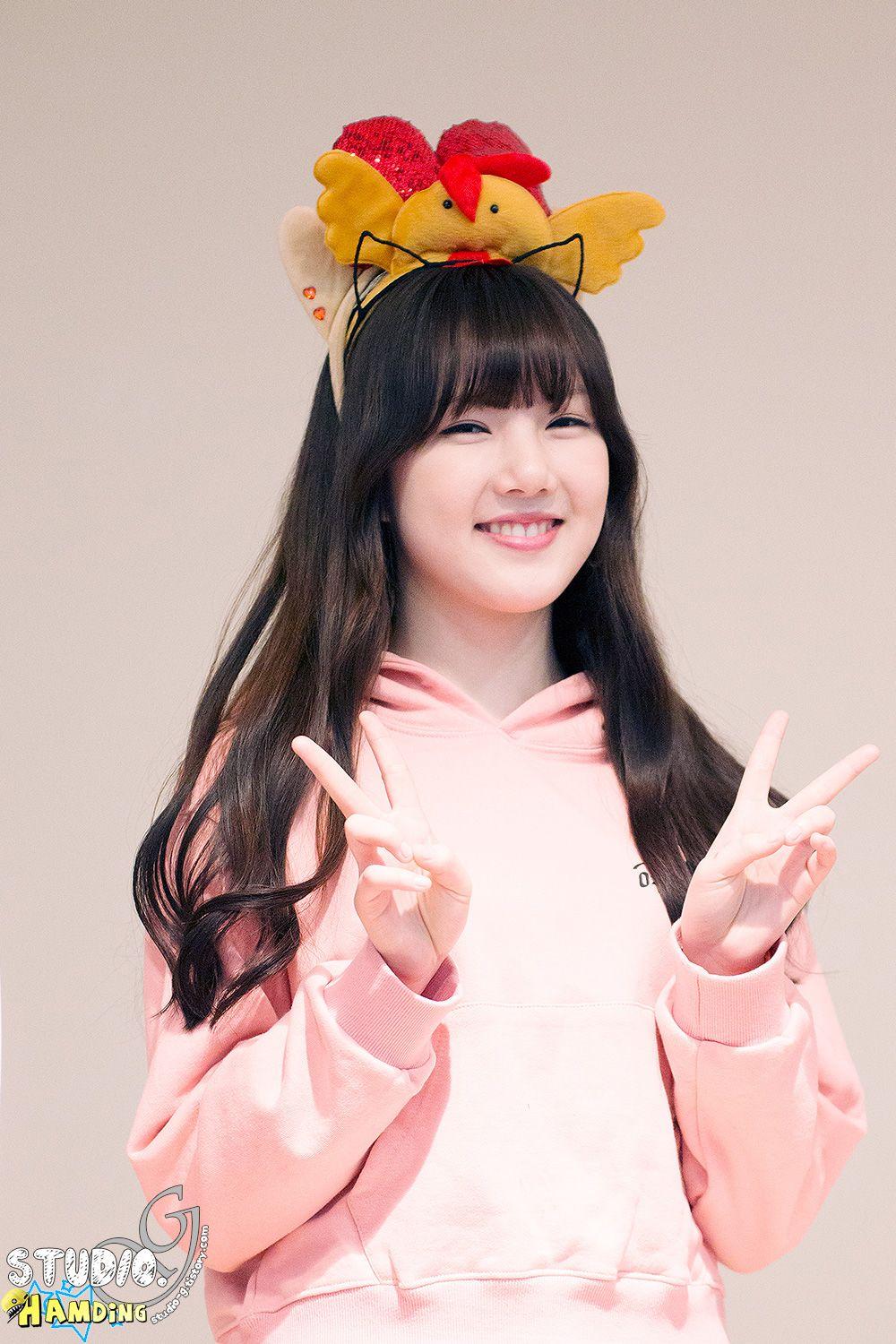 Yerin Gfriend Wallpapers - Top Free Yerin Gfriend Backgrounds - WallpaperAccess