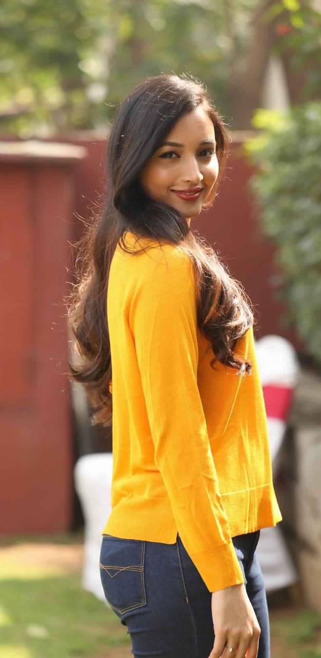 Srinidhi Shetty Wallpapers - Top Free Srinidhi Shetty Backgrounds ...