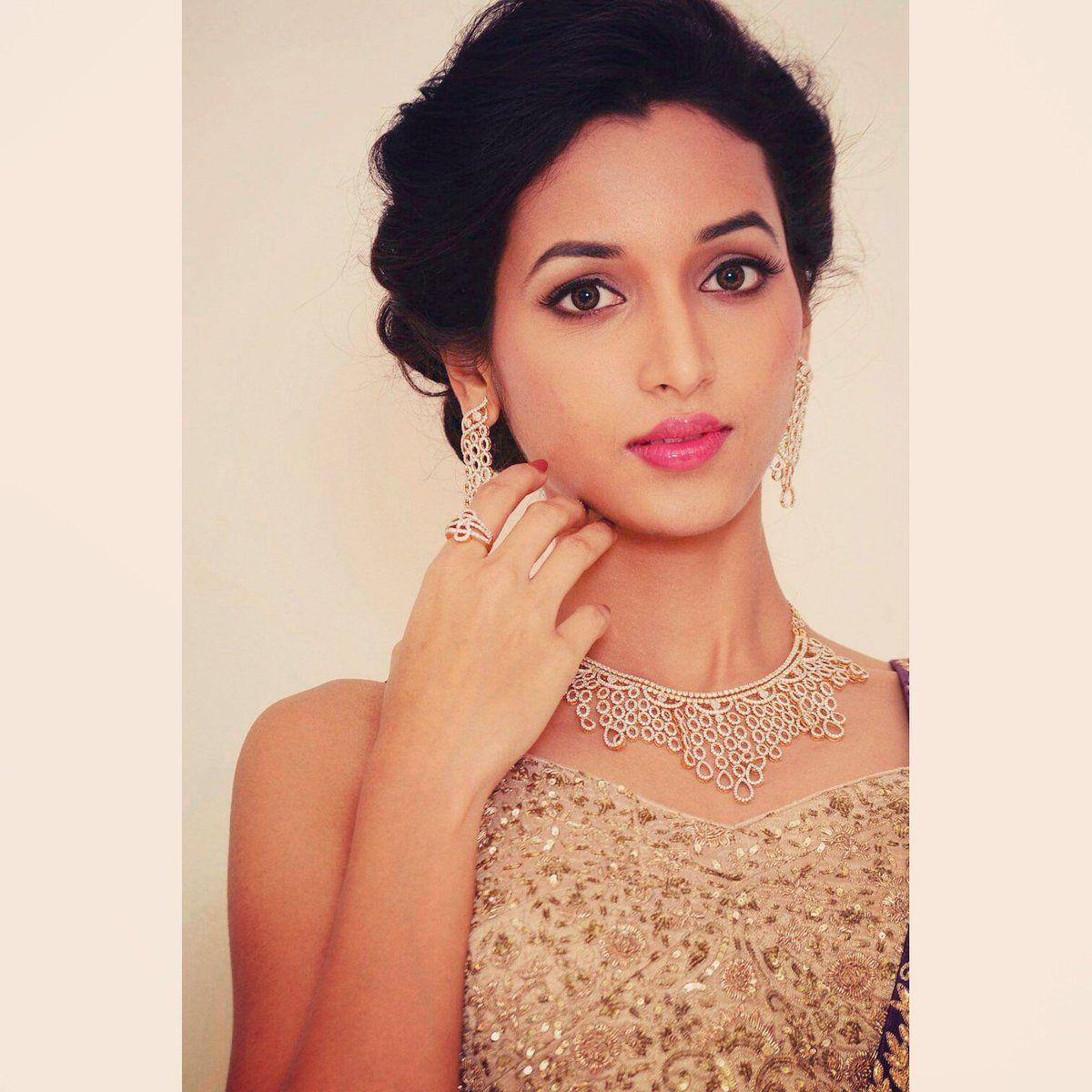 Srinidhi Shetty Wallpapers - Top Free Srinidhi Shetty Backgrounds ...