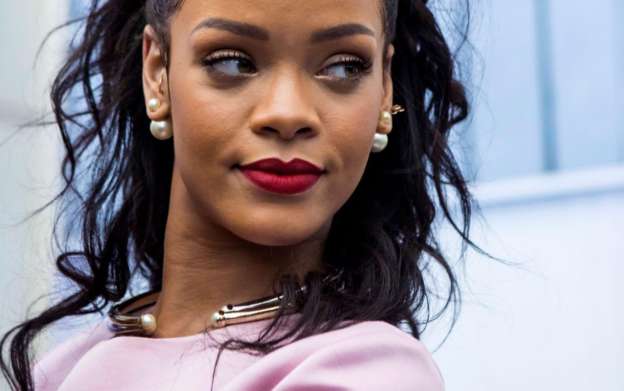 Rihanna HD Wallpapers - Top Free Rihanna HD Backgrounds - WallpaperAccess