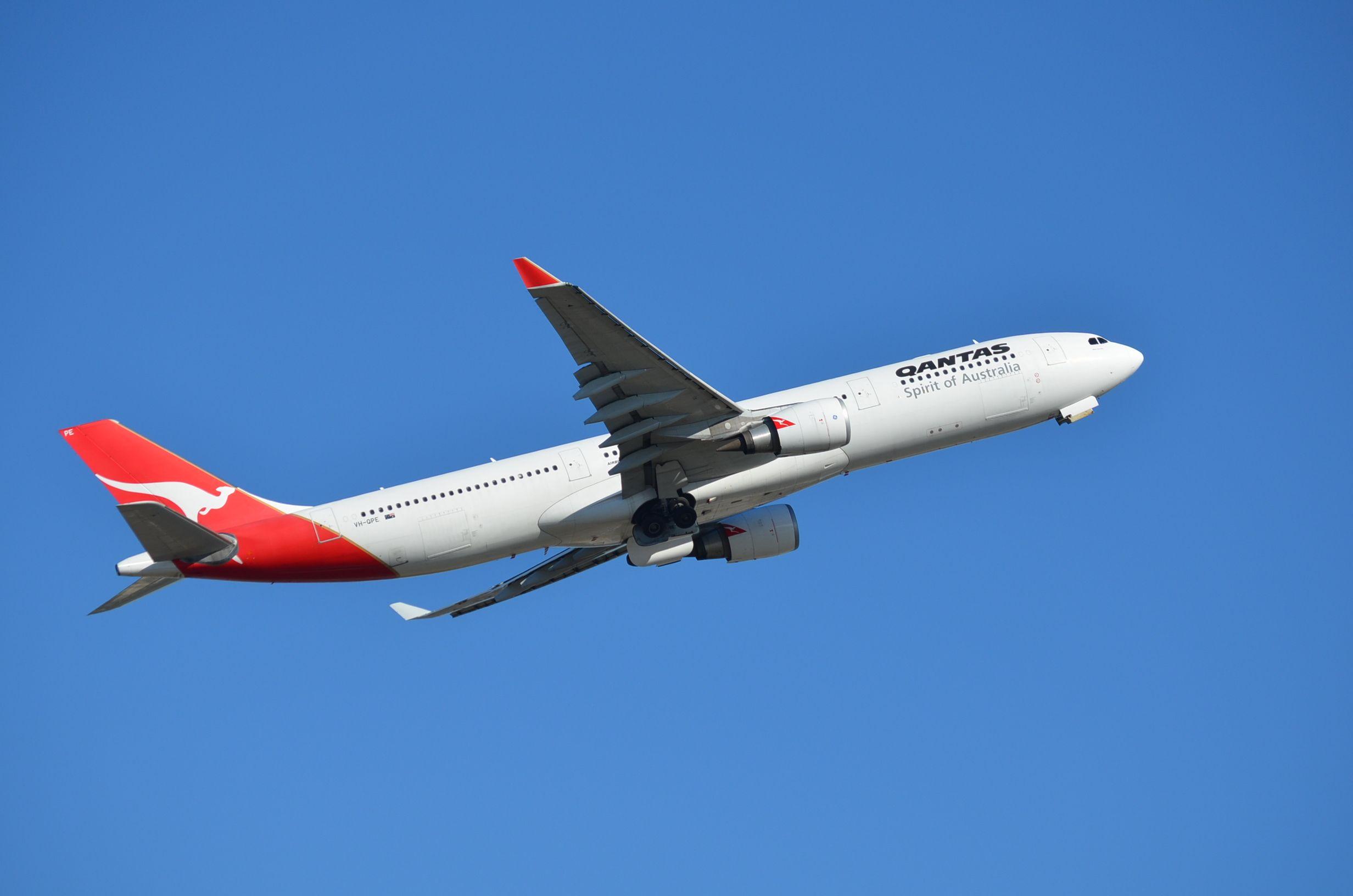 Qantas Wallpapers - Top Free Qantas Backgrounds - WallpaperAccess