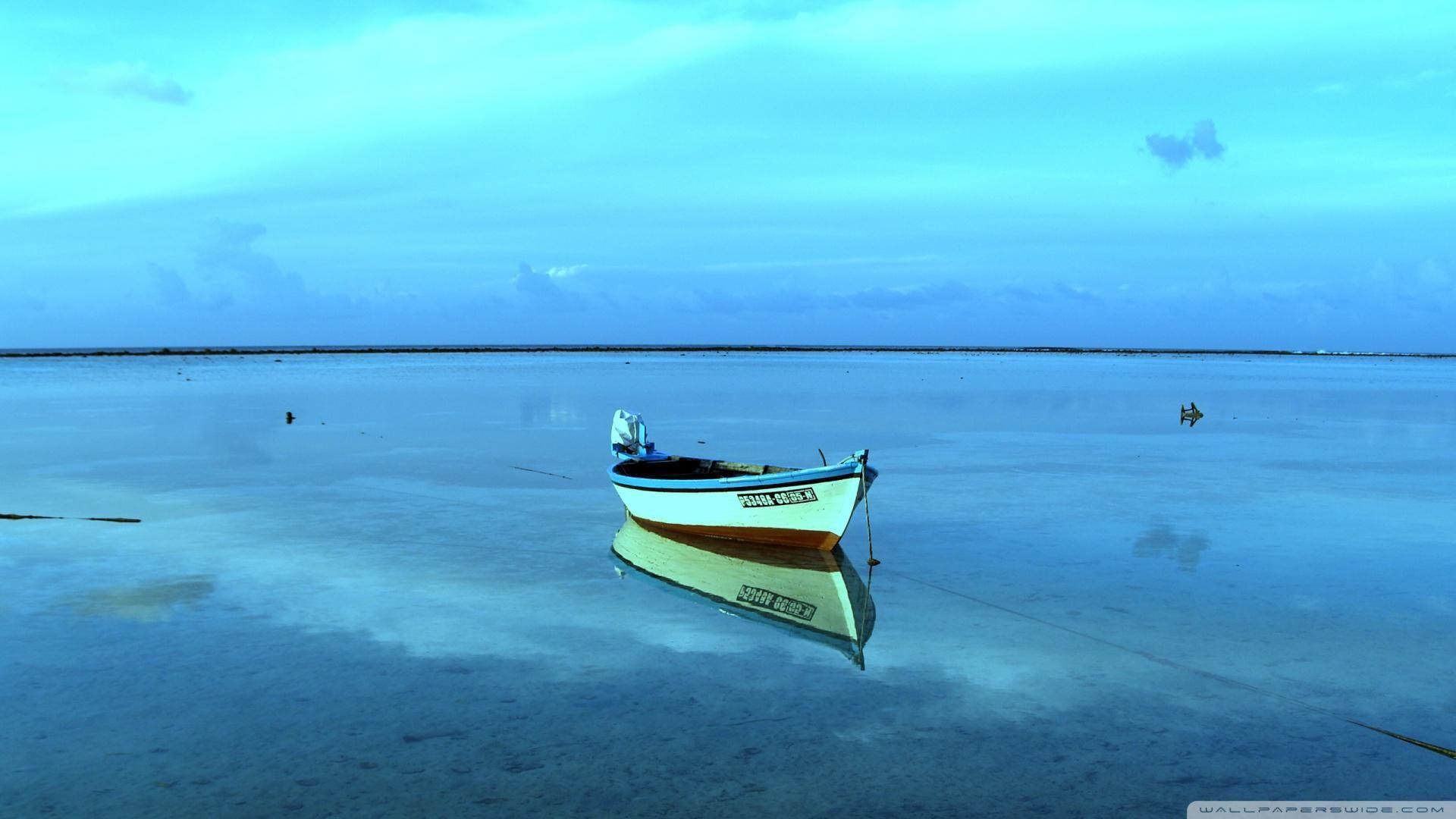 Boat Water Wallpapers - Top Free Boat Water Backgrounds - WallpaperAccess