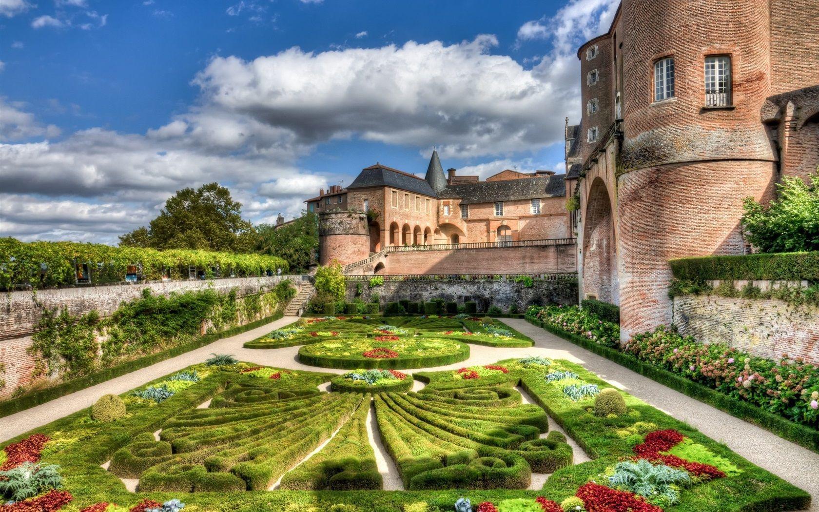 Castle Garden Wallpapers - Top Free Castle Garden Backgrounds ...