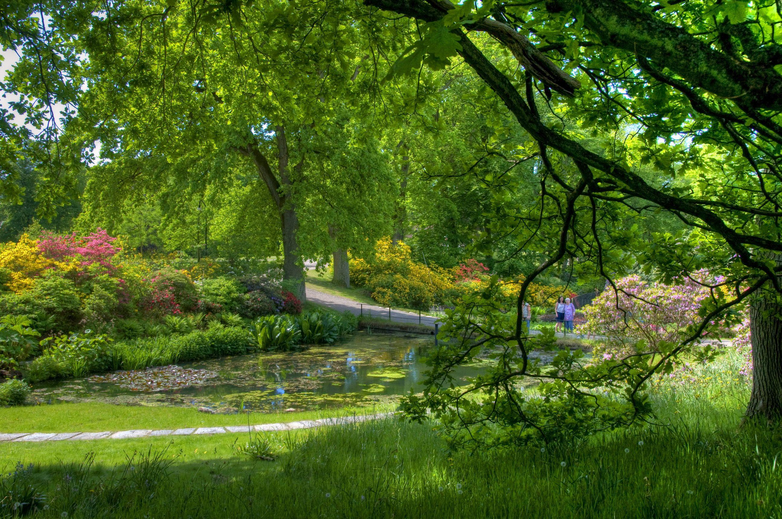 Castle Garden Wallpapers - Top Free Castle Garden Backgrounds ...