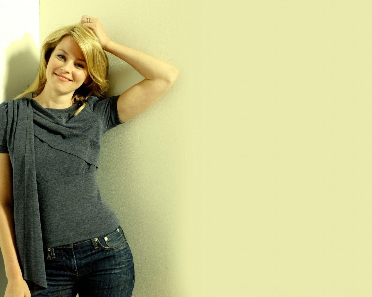 Elizabeth Banks Wallpapers - Top Free Elizabeth Banks Backgrounds ...