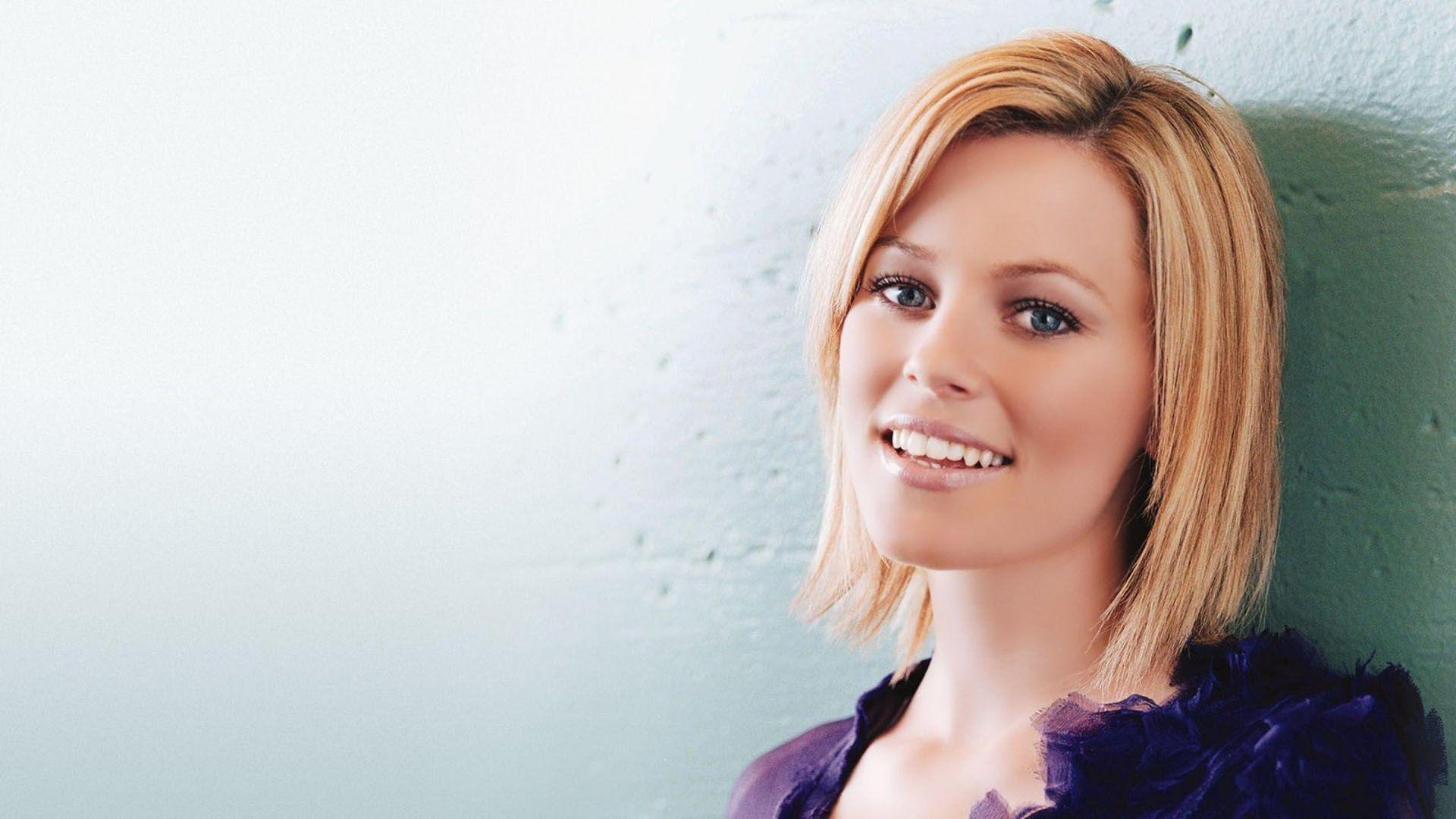 Elizabeth Banks Wallpapers - Top Free Elizabeth Banks Backgrounds ...