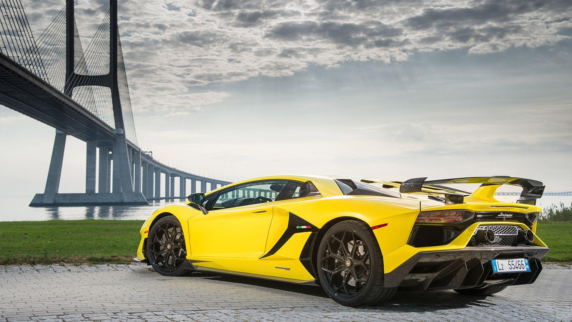 Yellow Lamborghini Aventador Wallpapers - Top Free Yellow Lamborghini ...