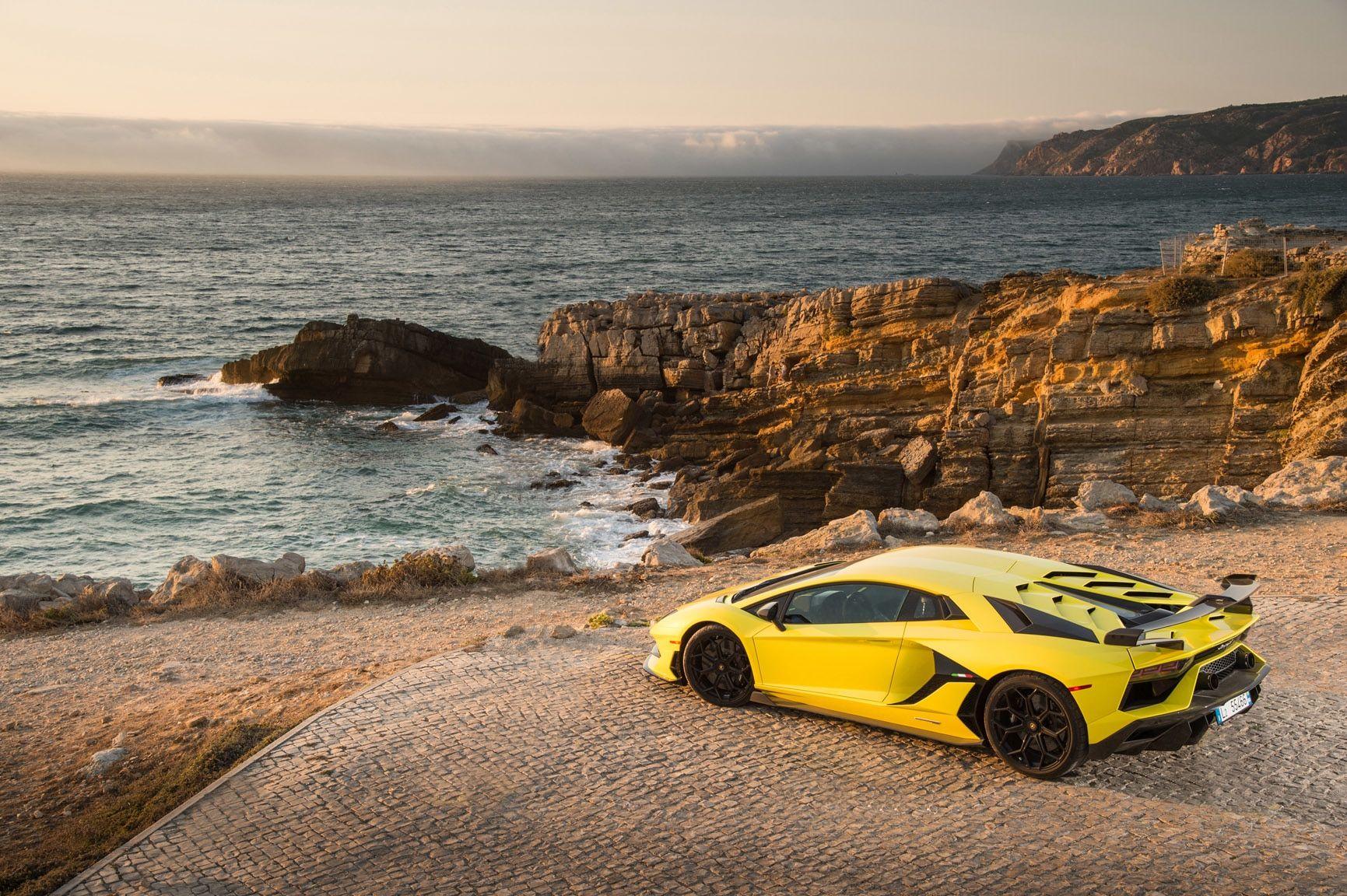 Yellow Lamborghini Aventador Wallpapers - Top Free Yellow Lamborghini ...