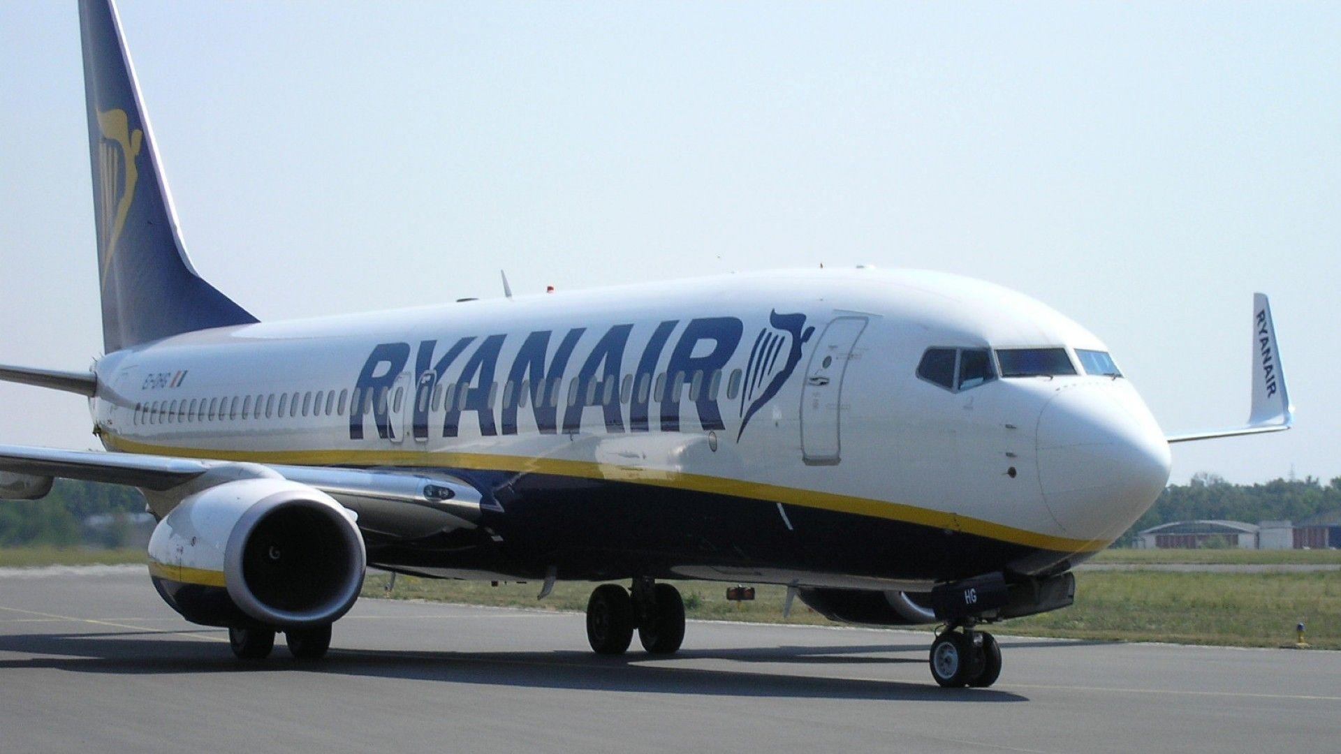 Ryanair Wallpapers - Top Free Ryanair Backgrounds - WallpaperAccess