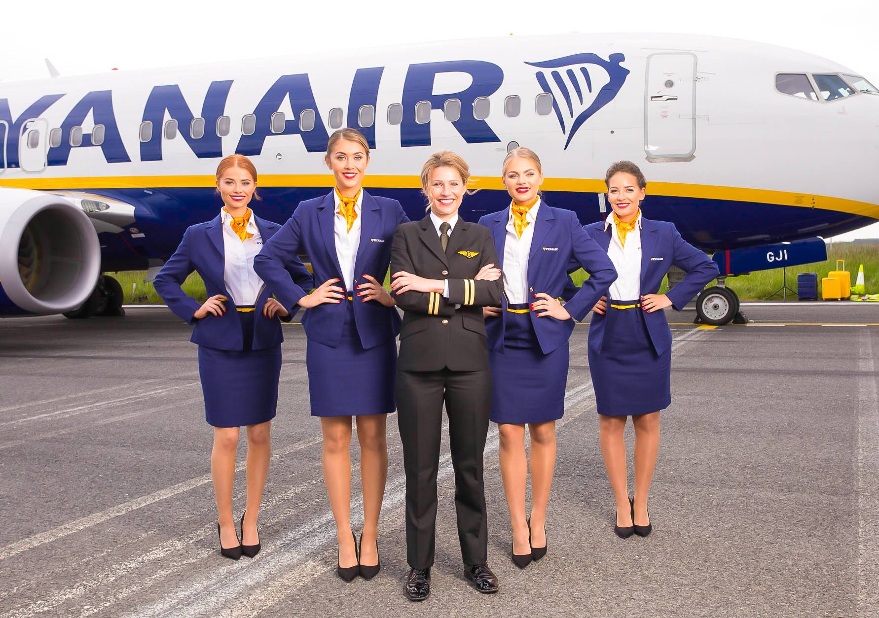 Ryanair Wallpapers - Top Free Ryanair Backgrounds - WallpaperAccess