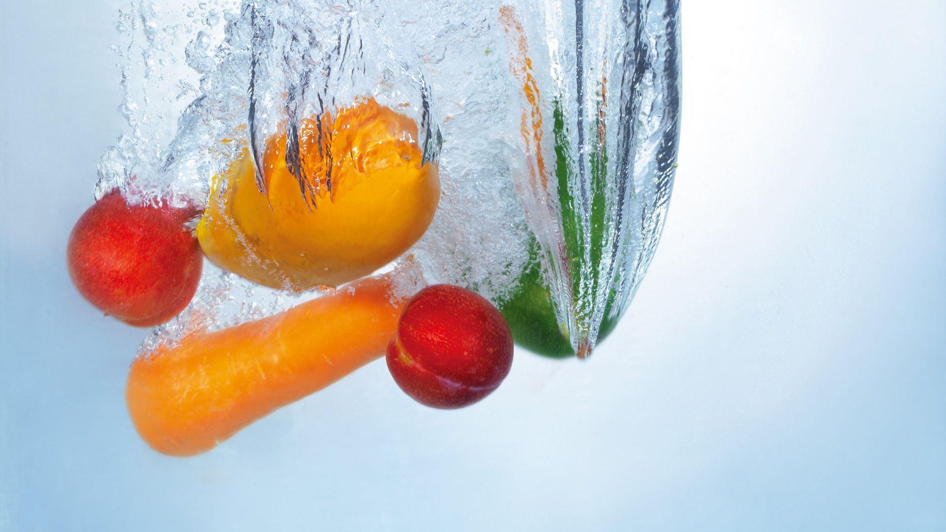 Fruit Splash Wallpapers - Top Free Fruit Splash Backgrounds ...