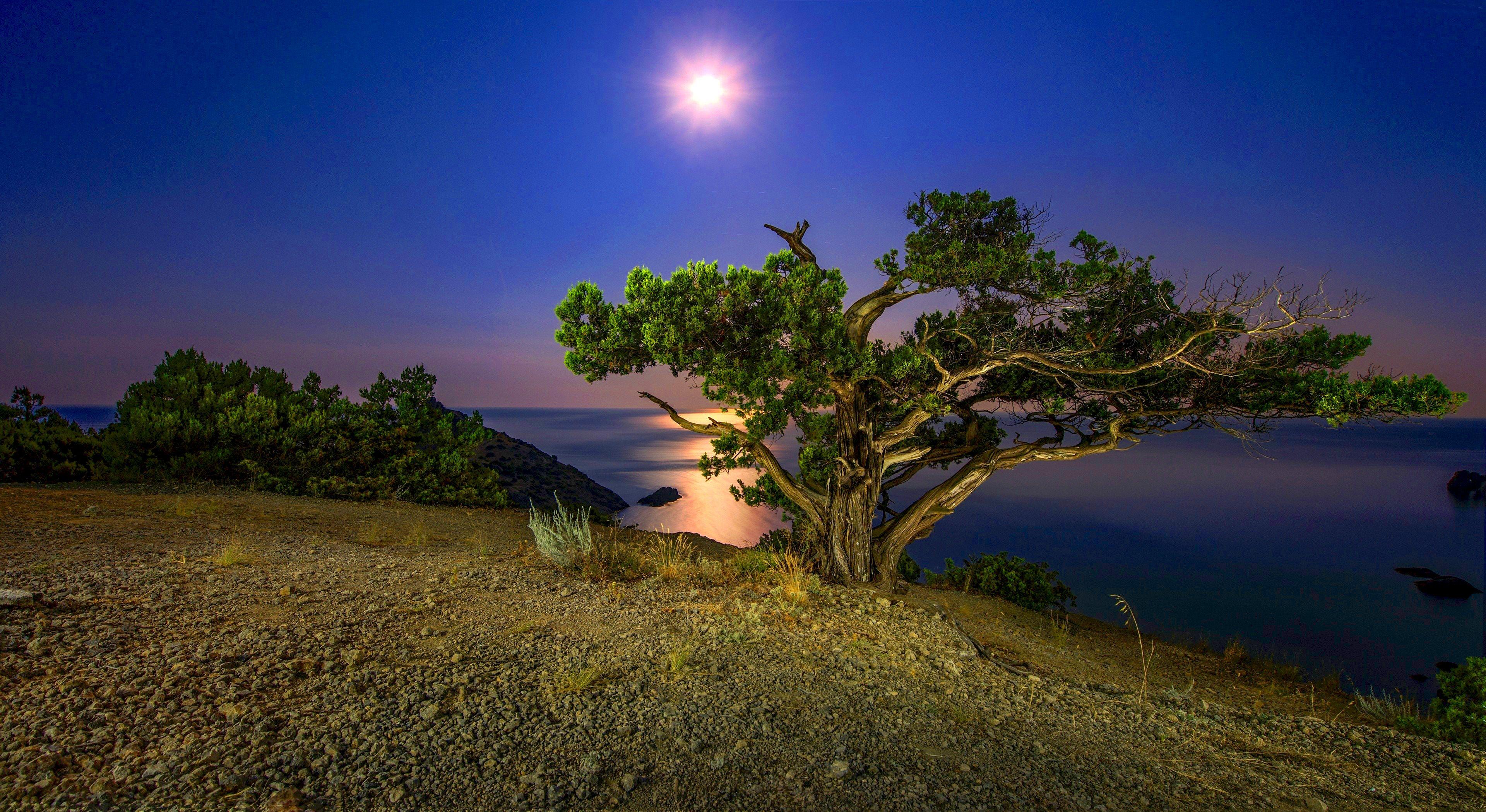 Moon Lake Wallpapers - Top Free Moon Lake Backgrounds - WallpaperAccess