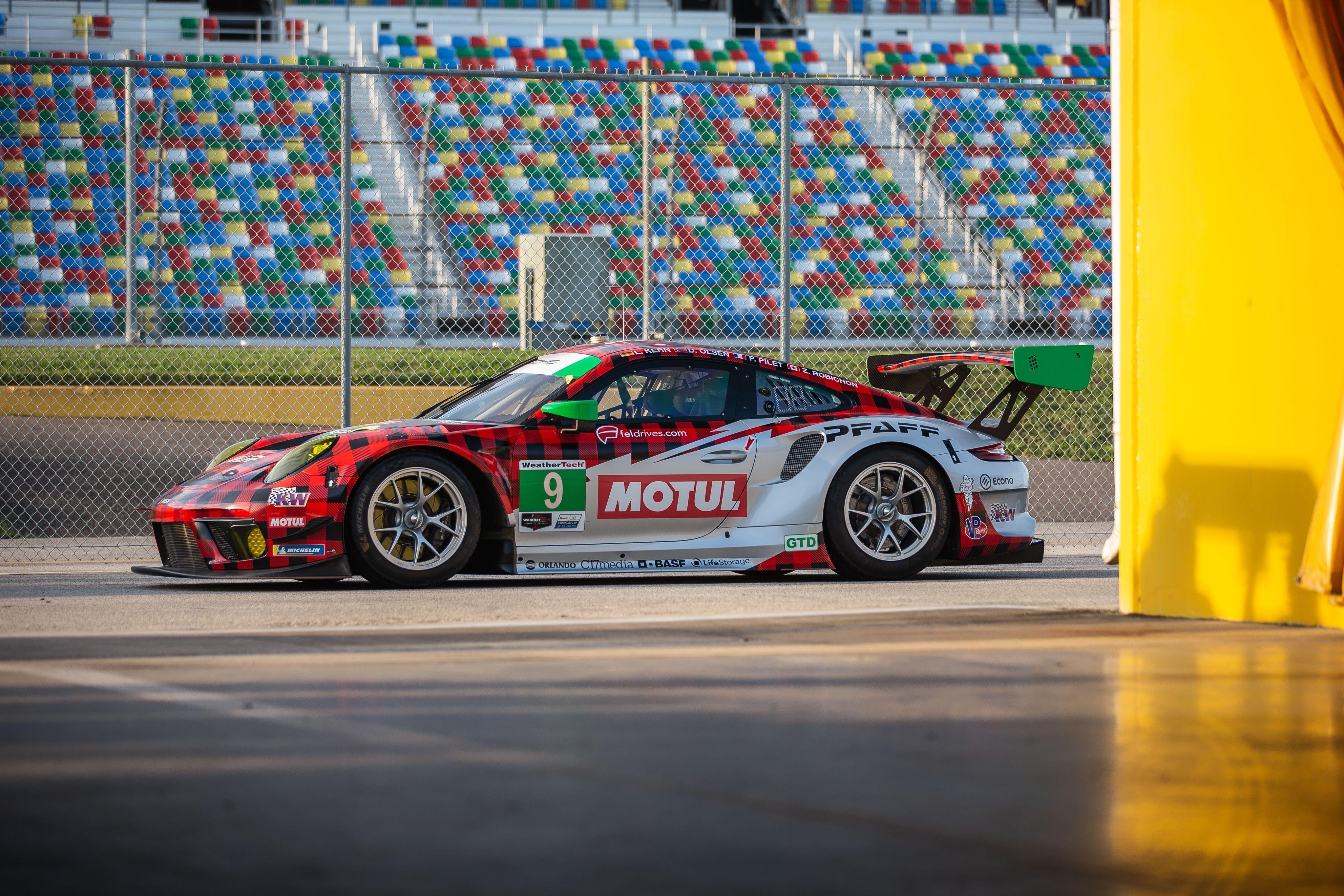 Motul Wallpapers - Top Free Motul Backgrounds - WallpaperAccess