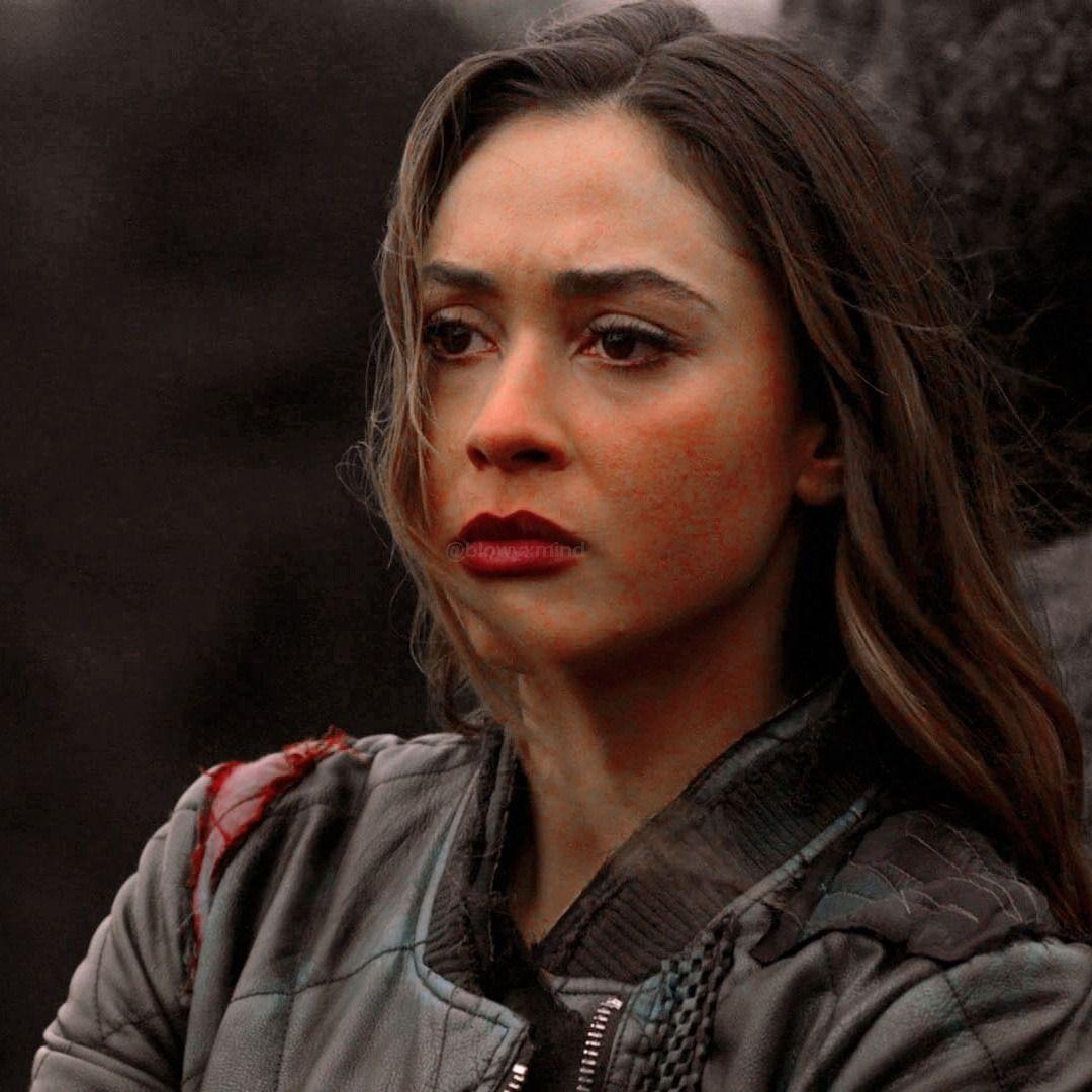 Raven Reyes Wallpapers - Top Free Raven Reyes Backgrounds - WallpaperAccess