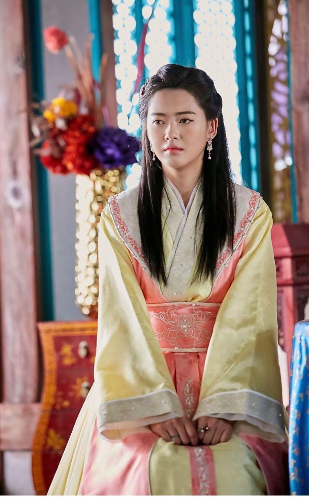 Go Ara Wallpapers - Top Free Go Ara Backgrounds - WallpaperAccess