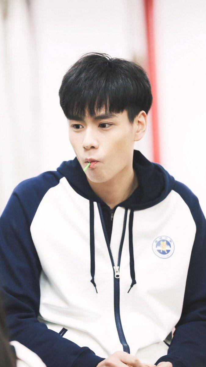 Hu Yitian Wallpapers - Top Free Hu Yitian Backgrounds - WallpaperAccess