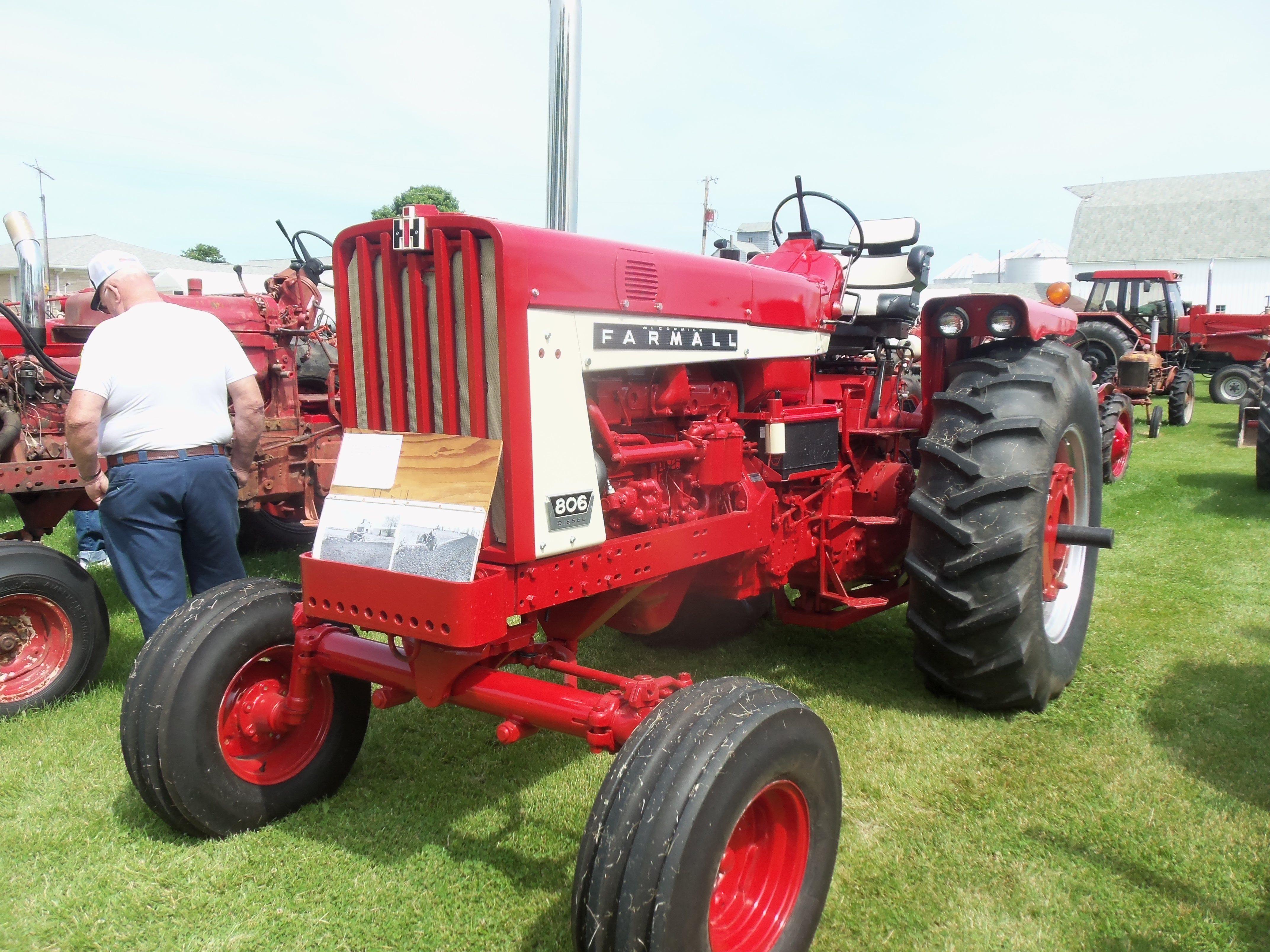 Farmall Wallpapers - Top Free Farmall Backgrounds - WallpaperAccess