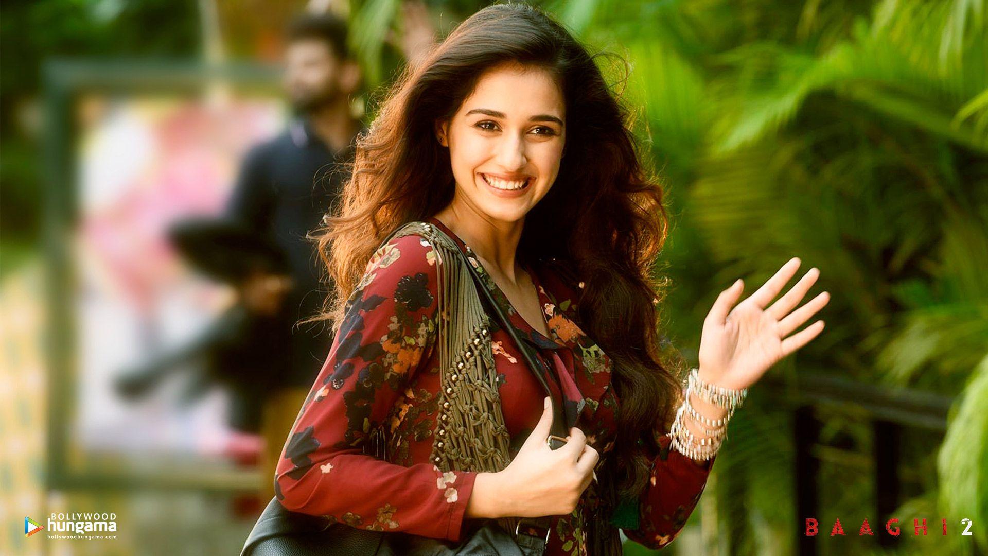Baaghi 2 Wallpapers - Top Free Baaghi 2 Backgrounds - WallpaperAccess