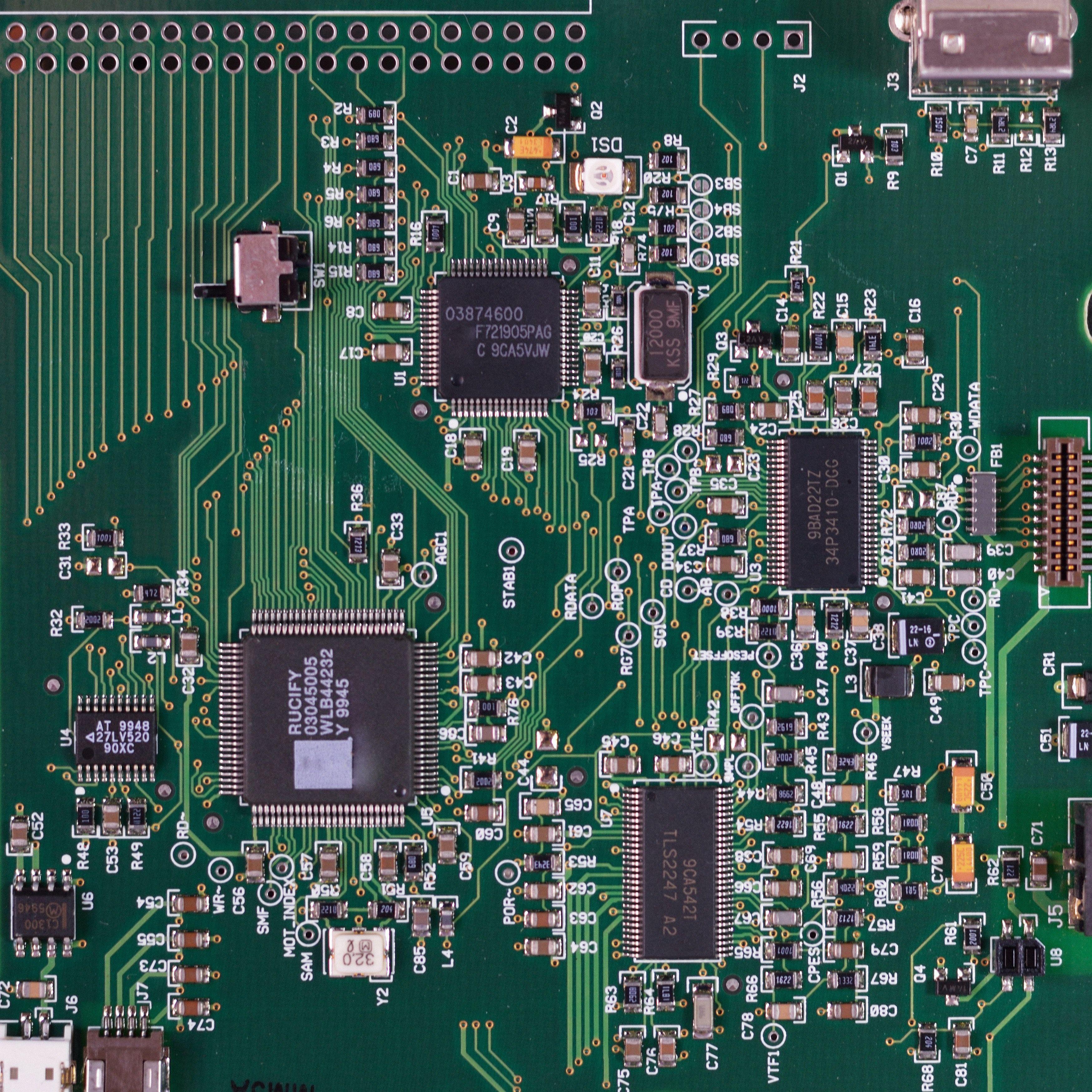 Green Circuit Board Wallpapers - Top Free Green Circuit Board ...