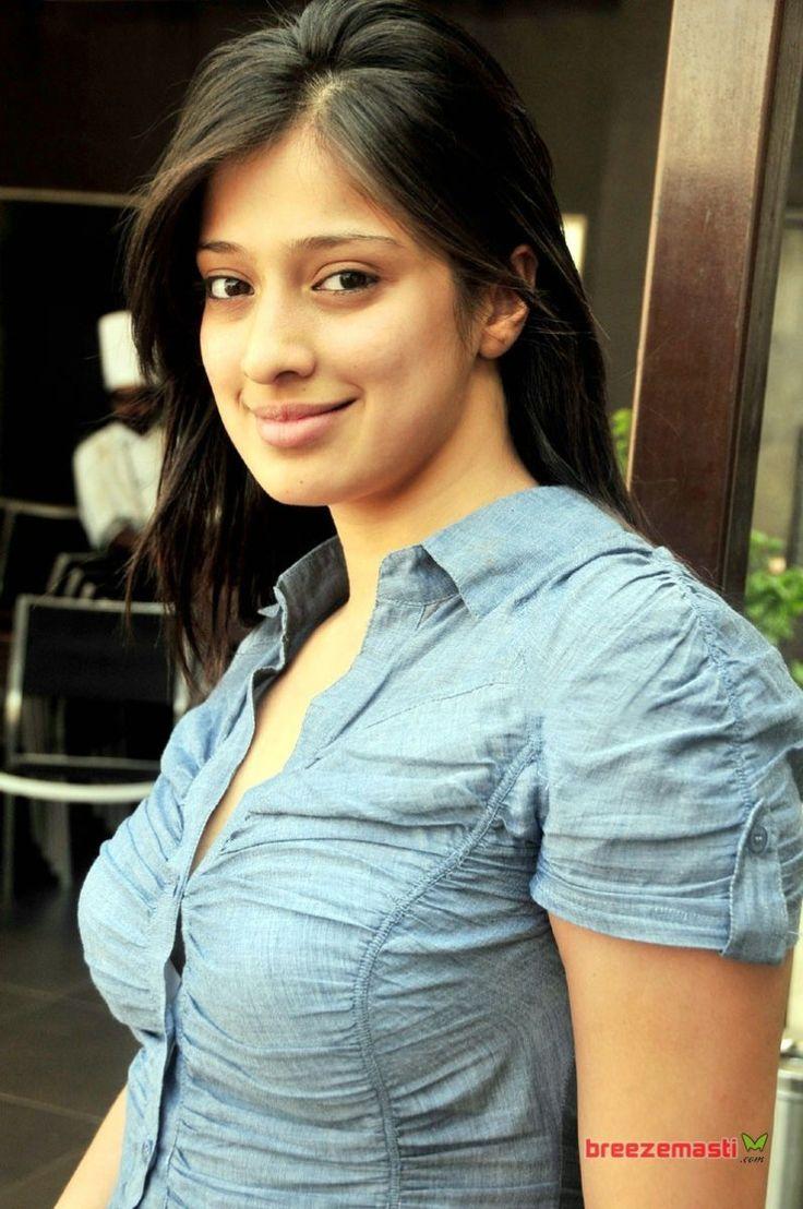Laxmi Rai Wallpapers - Top Free Laxmi Rai Backgrounds - WallpaperAccess