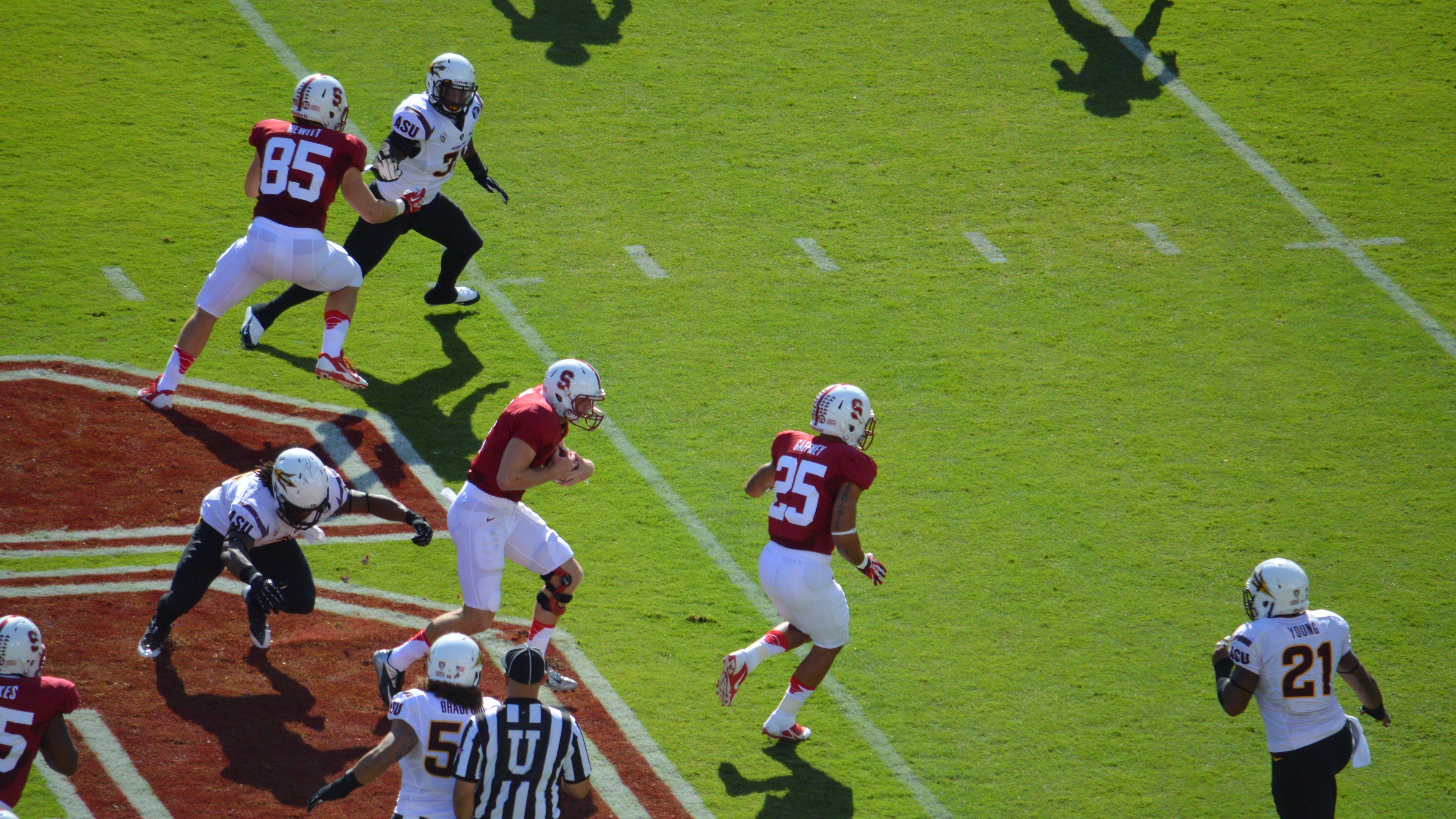 Football Game Wallpapers - Top Free Football Game Backgrounds - WallpaperAccess