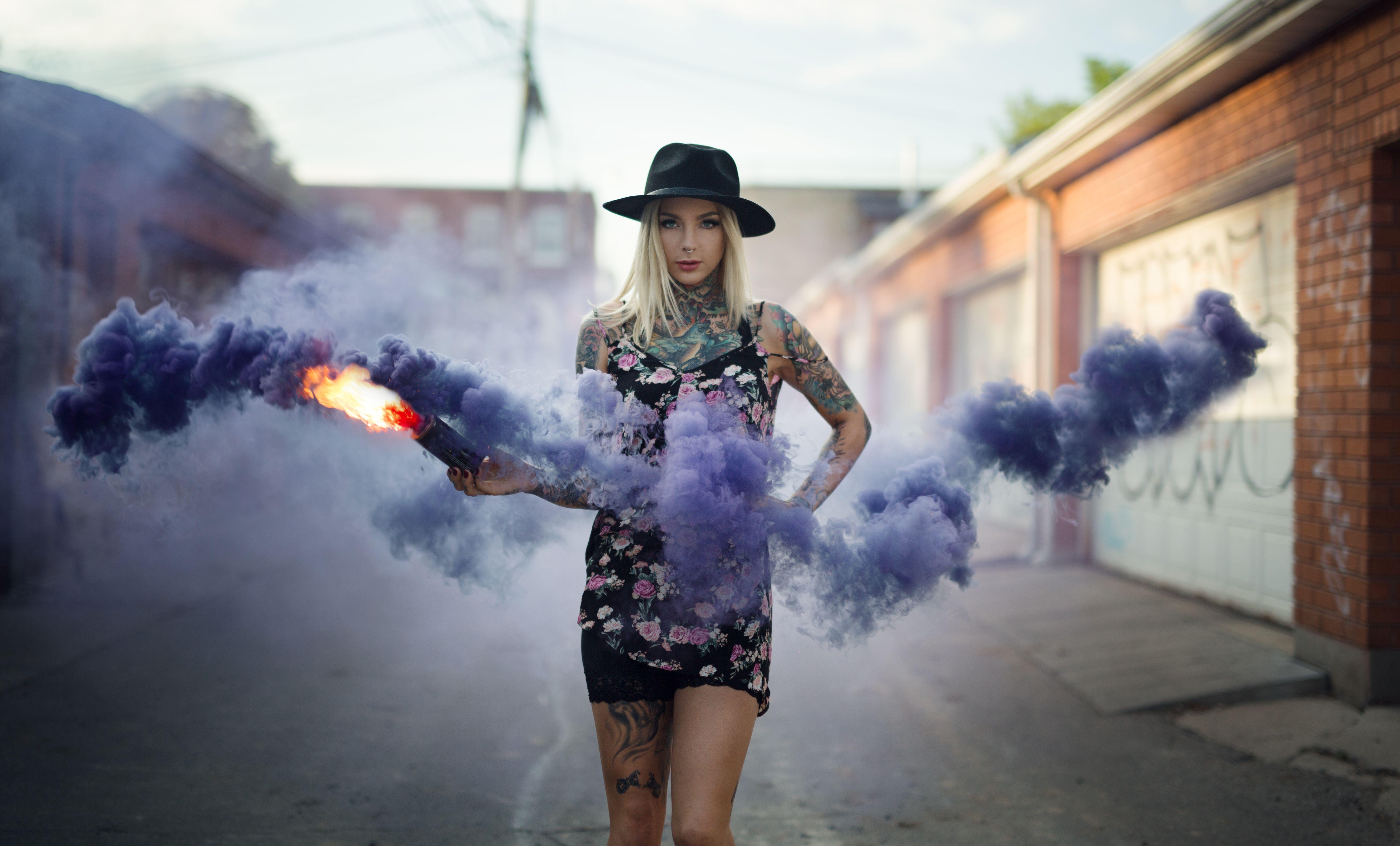 Model Smoke Wallpapers - Top Free Model Smoke Backgrounds - WallpaperAccess