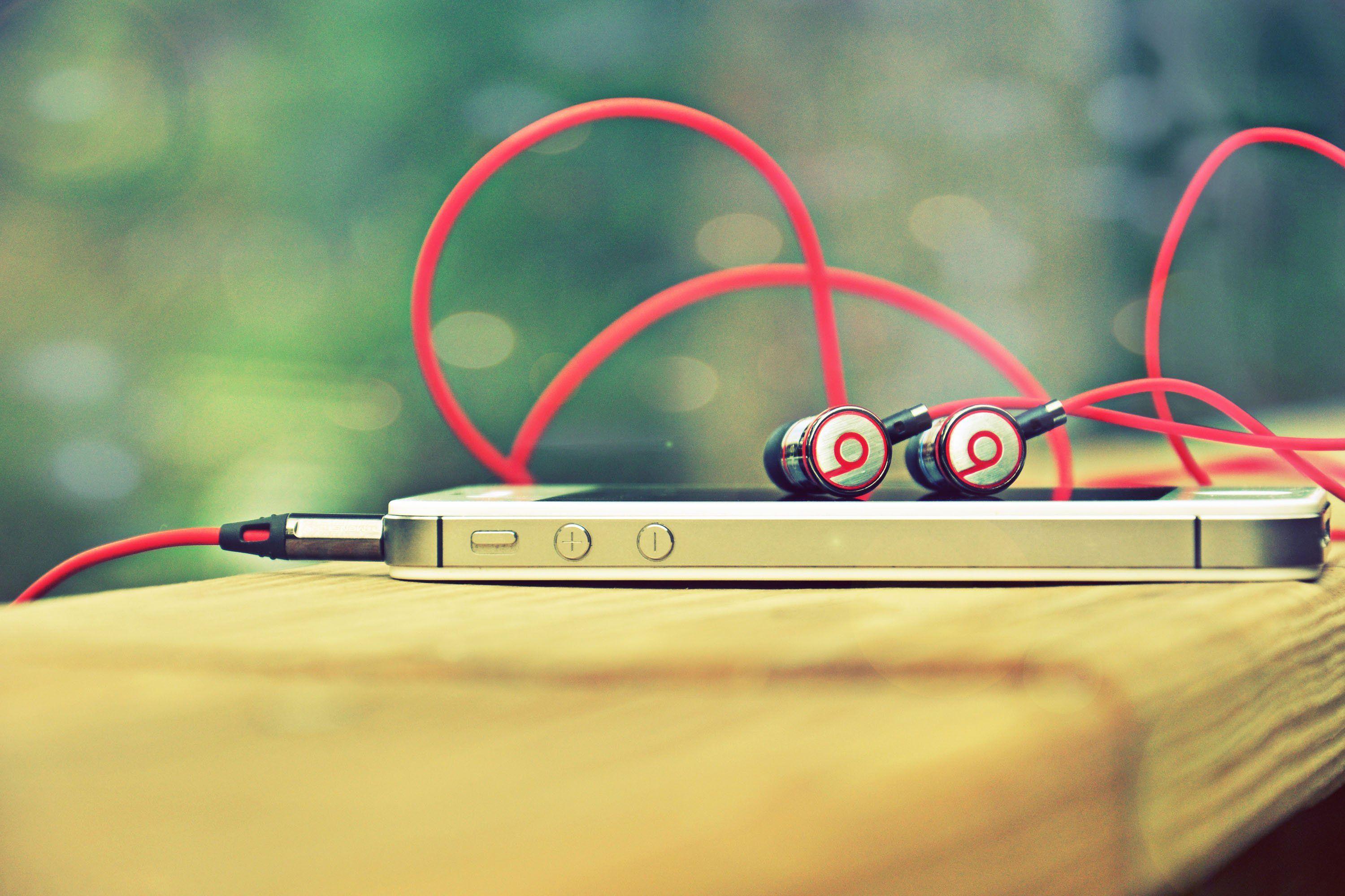Beats Headphones Wallpapers - Top Free Beats Headphones Backgrounds ...