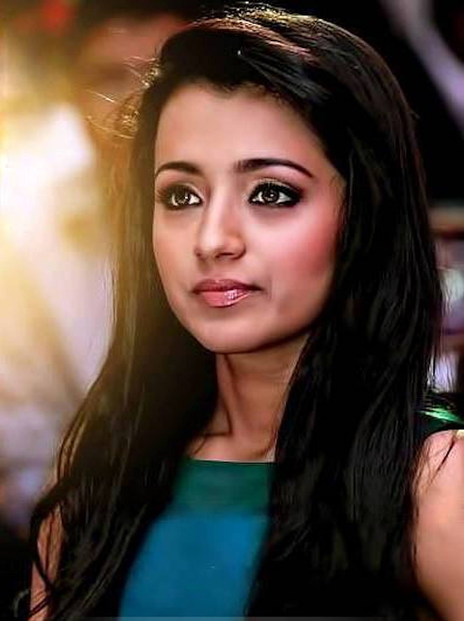 Trisha Krishnan HD Wallpapers - Top Free Trisha Krishnan HD Backgrounds ...