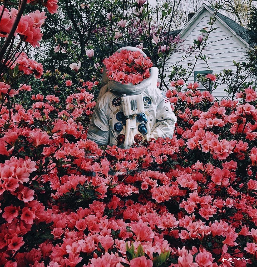 Astronaut Flower Wallpapers - Top Free Astronaut Flower Backgrounds ...
