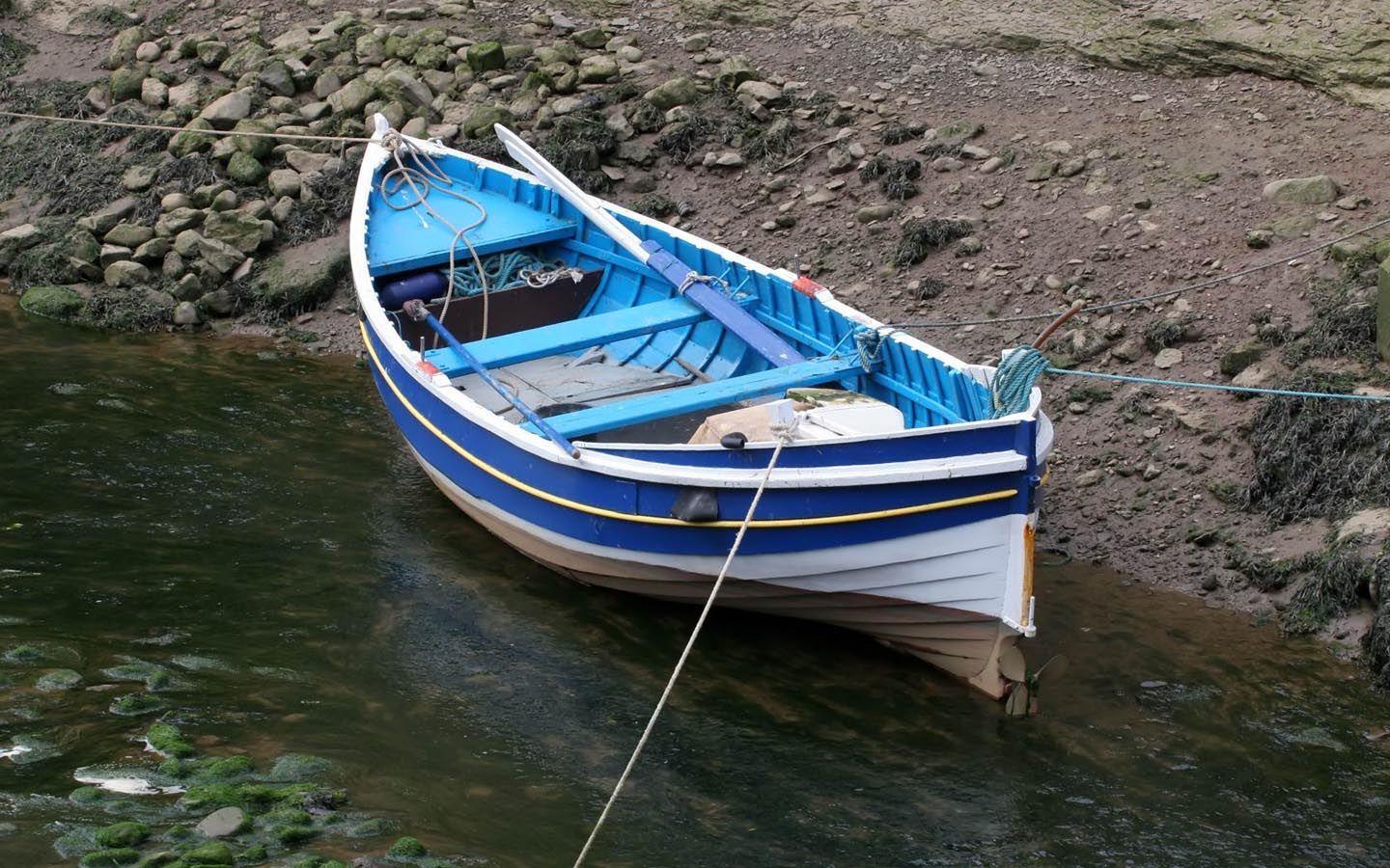 Small Boat Wallpapers - Top Free Small Boat Backgrounds - WallpaperAccess