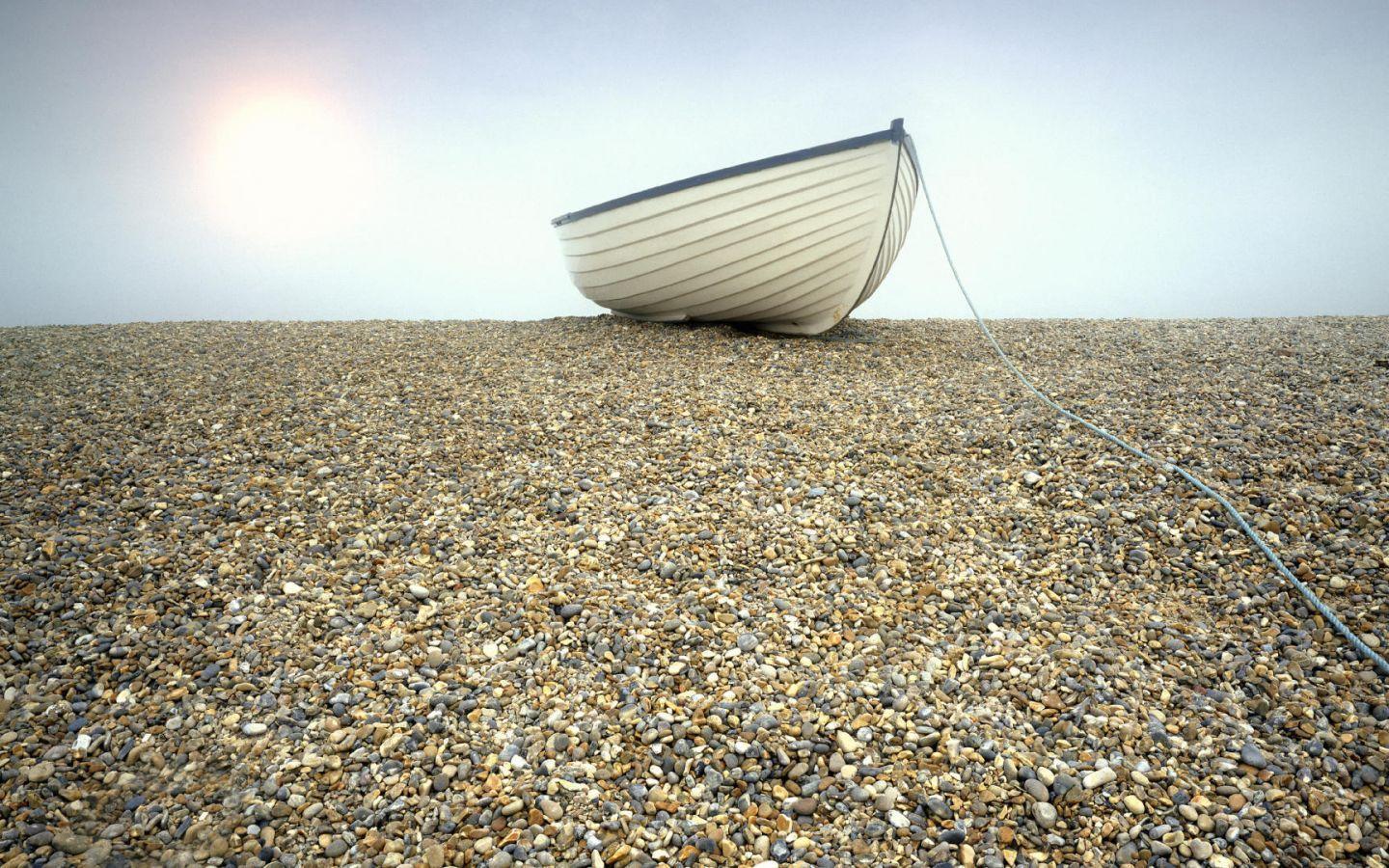 Small Boat Wallpapers - Top Free Small Boat Backgrounds - WallpaperAccess