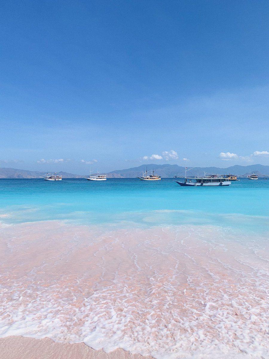 Labuan Bajo Wallpapers - Top Free Labuan Bajo Backgrounds - WallpaperAccess