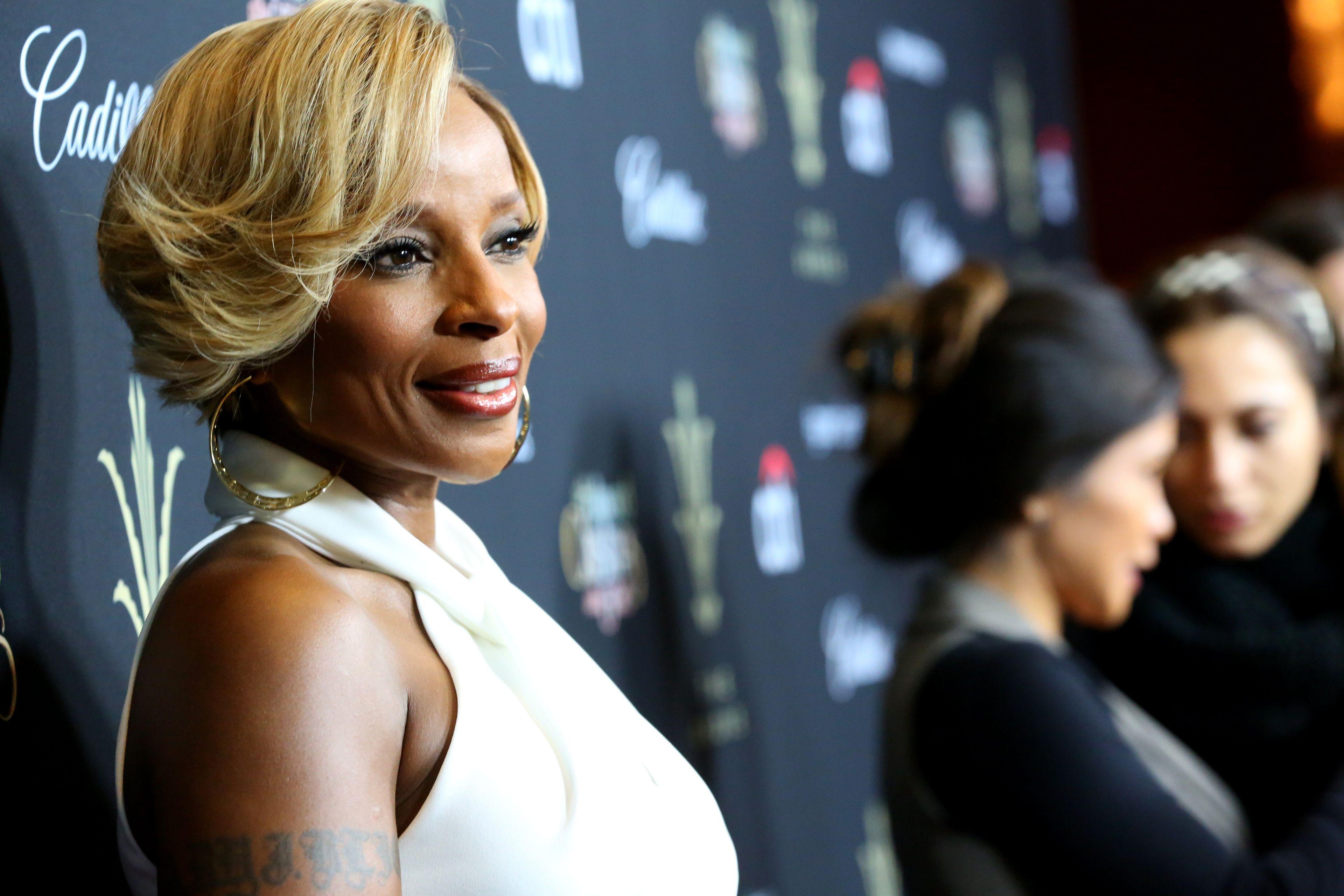 Mary J Blige Wallpapers - Top Free Mary J Blige Backgrounds - WallpaperAccess