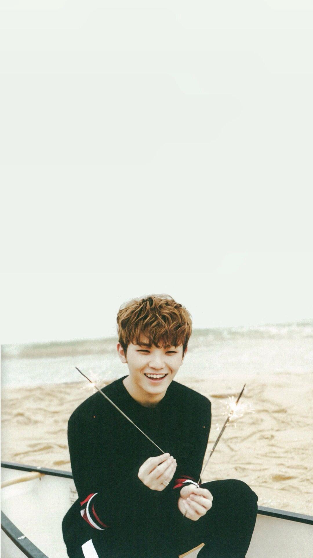 Seventeen Woozi Wallpapers - Top Free Seventeen Woozi Backgrounds - WallpaperAccess