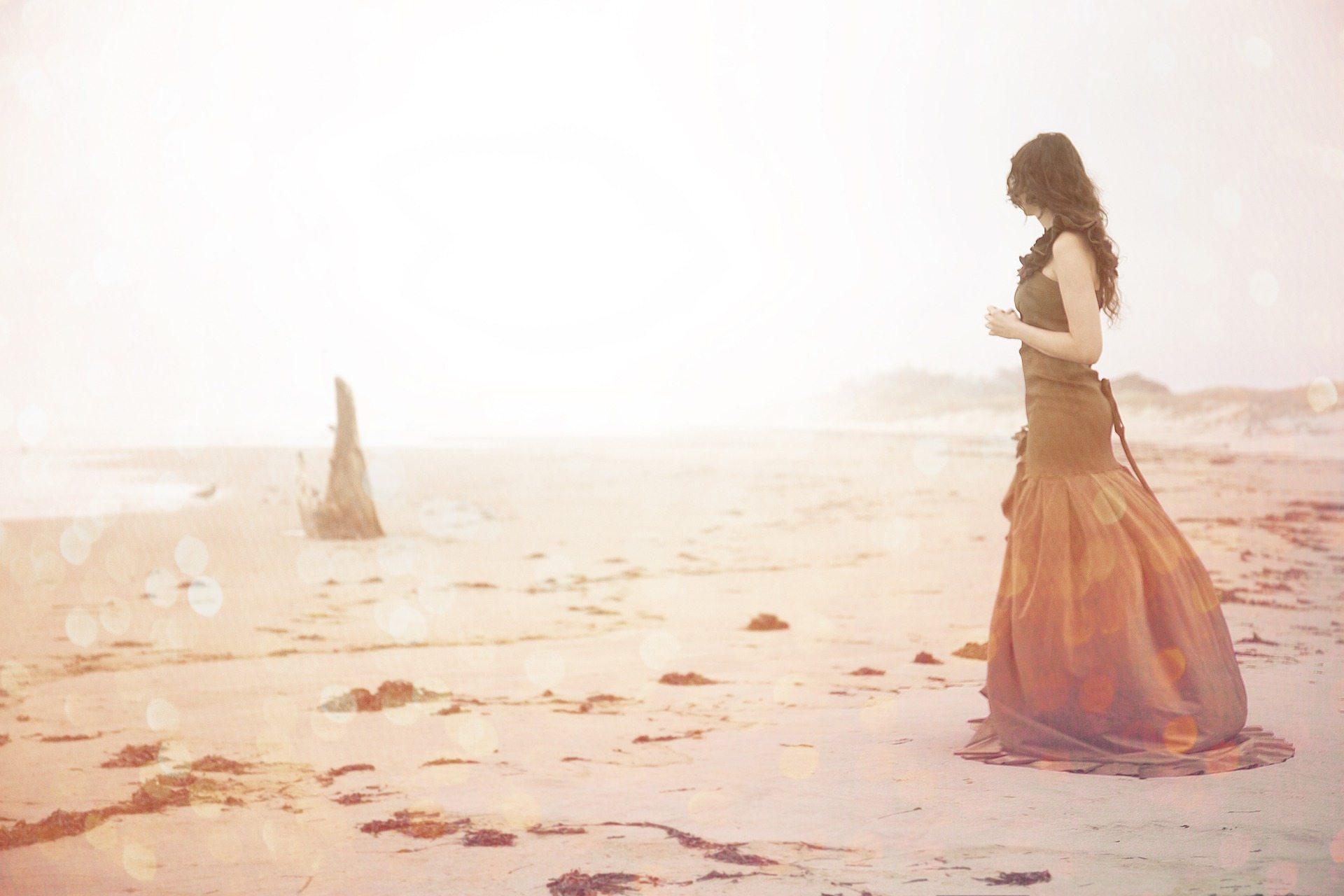 Walking Alone Beach Wallpapers - Top Free Walking Alone Beach ...