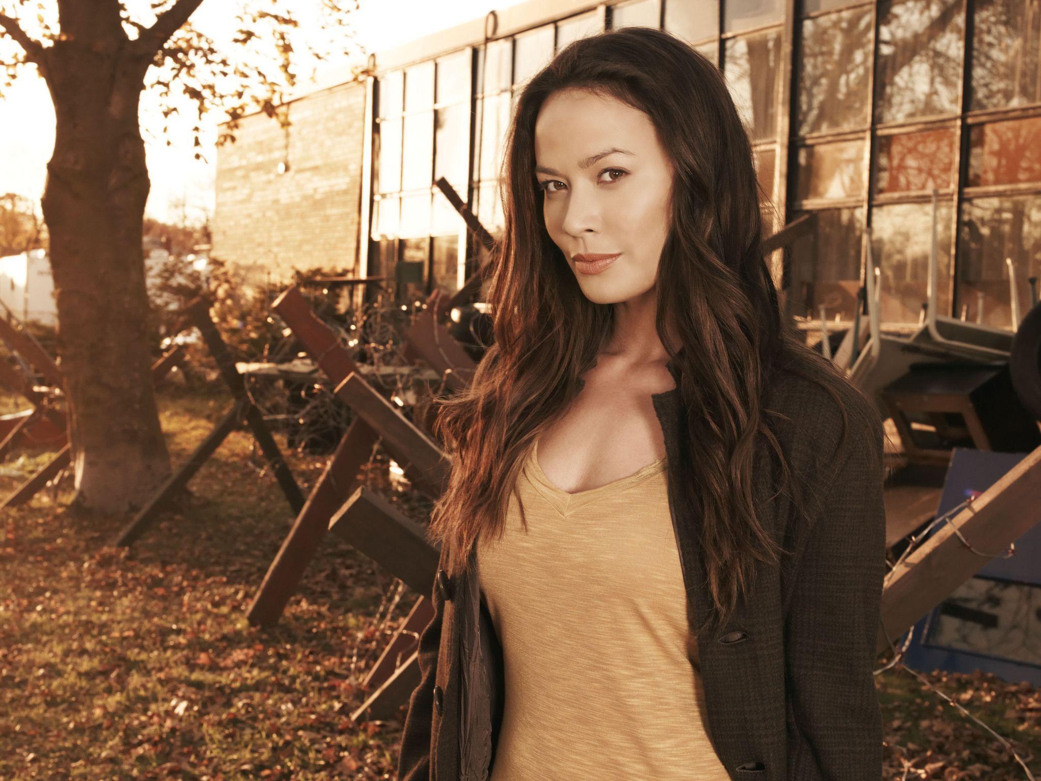 Falling Skies Wallpapers - Top Free Falling Skies Backgrounds ...