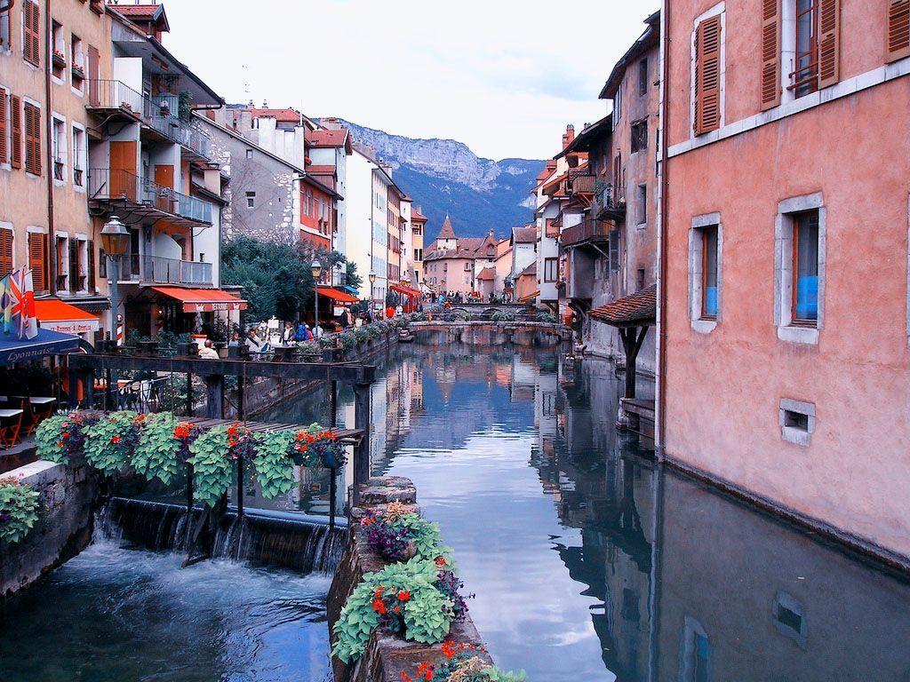 Annecy Wallpapers - Top Free Annecy Backgrounds - WallpaperAccess